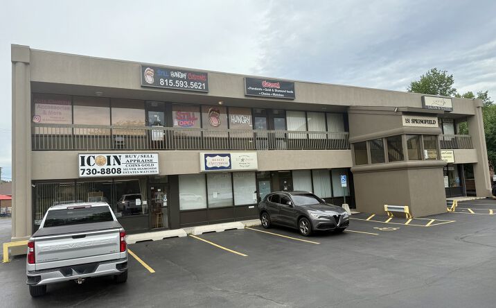 151 Springfield Avenue 8H, Joliet, IL 60435 | Crexi.com