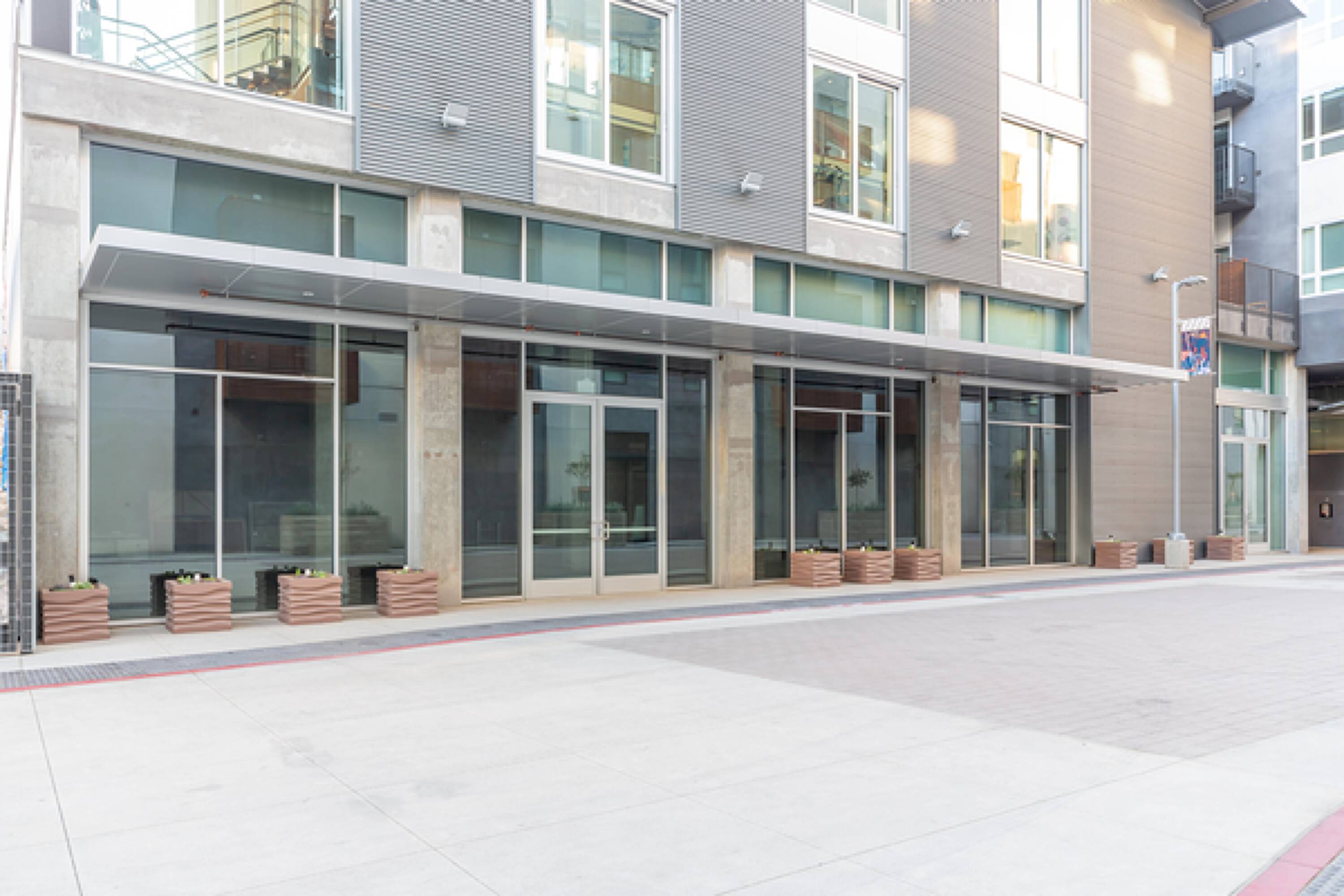 950 E 3rd St, Los Angeles, CA 90013 | Crexi.com