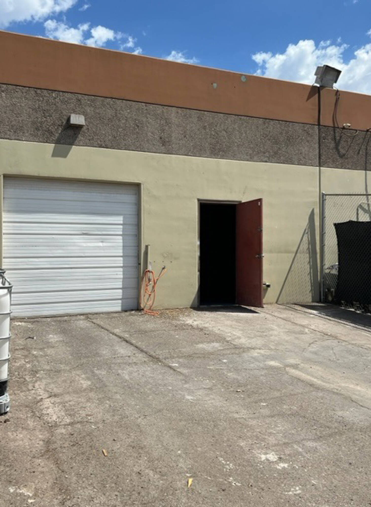 2517 W. McDowell Road, Phoenix, AZ 85009 | Crexi.com