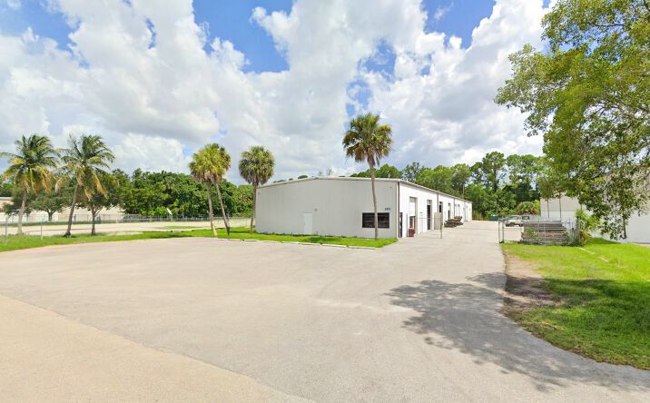 3410 Westview Dr, Naples, FL 34104 | Crexi.com