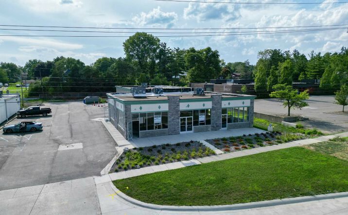 24281 Orchard Lake Rd, Farmington Hills, MI 48336 | Crexi.com