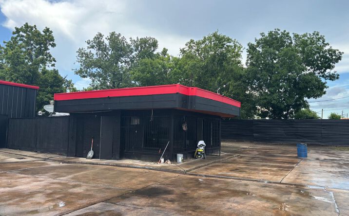 2401 Little York Rd, Houston, TX 77093 | Crexi.com