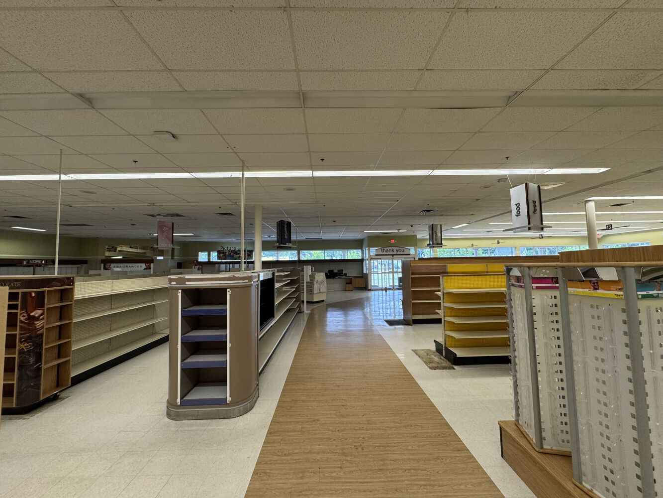 435 Main St, Monroe, CT 06468 | Crexi.com