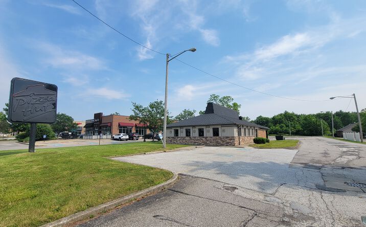 18055 Bagley Rd, Cleveland, OH 44130 | Crexi.com