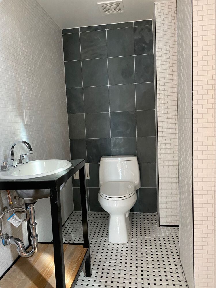 37-28 9th street 201, Queens, NY 11101 | Crexi.com