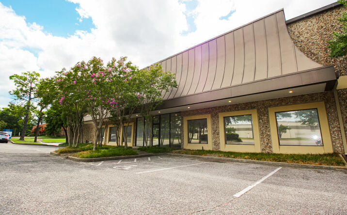 Lease Commercial Real Estate, Property and Buildings | Crexi.com