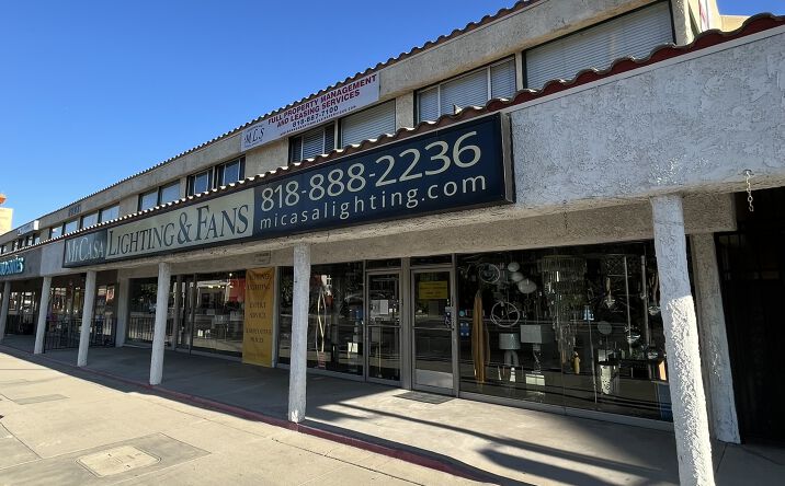 22201 Ventura Blvd, Los Angeles, CA 91364 | Crexi.com
