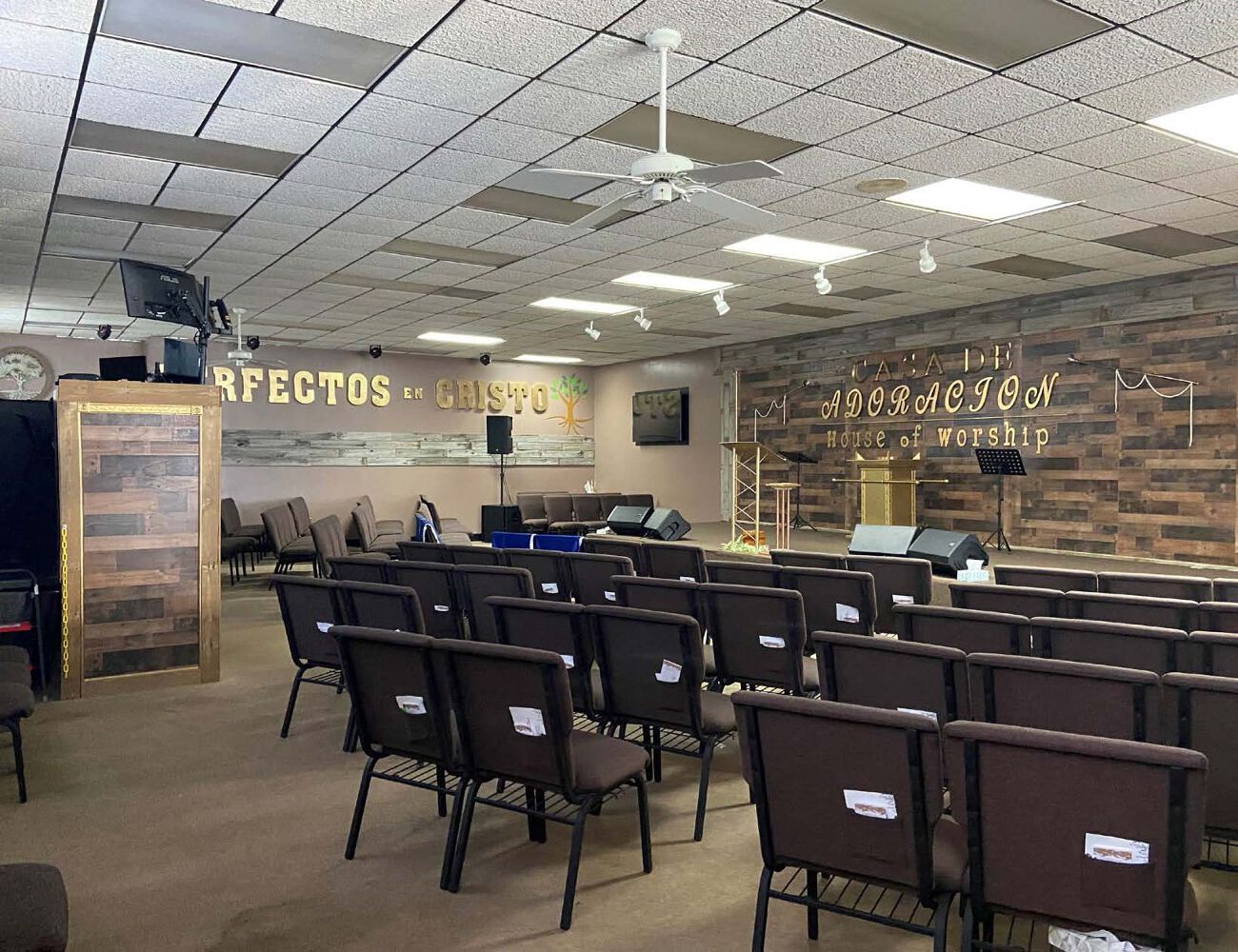 6886 Pearl Rd, Middleburg Heights, OH 44130 | Crexi.com