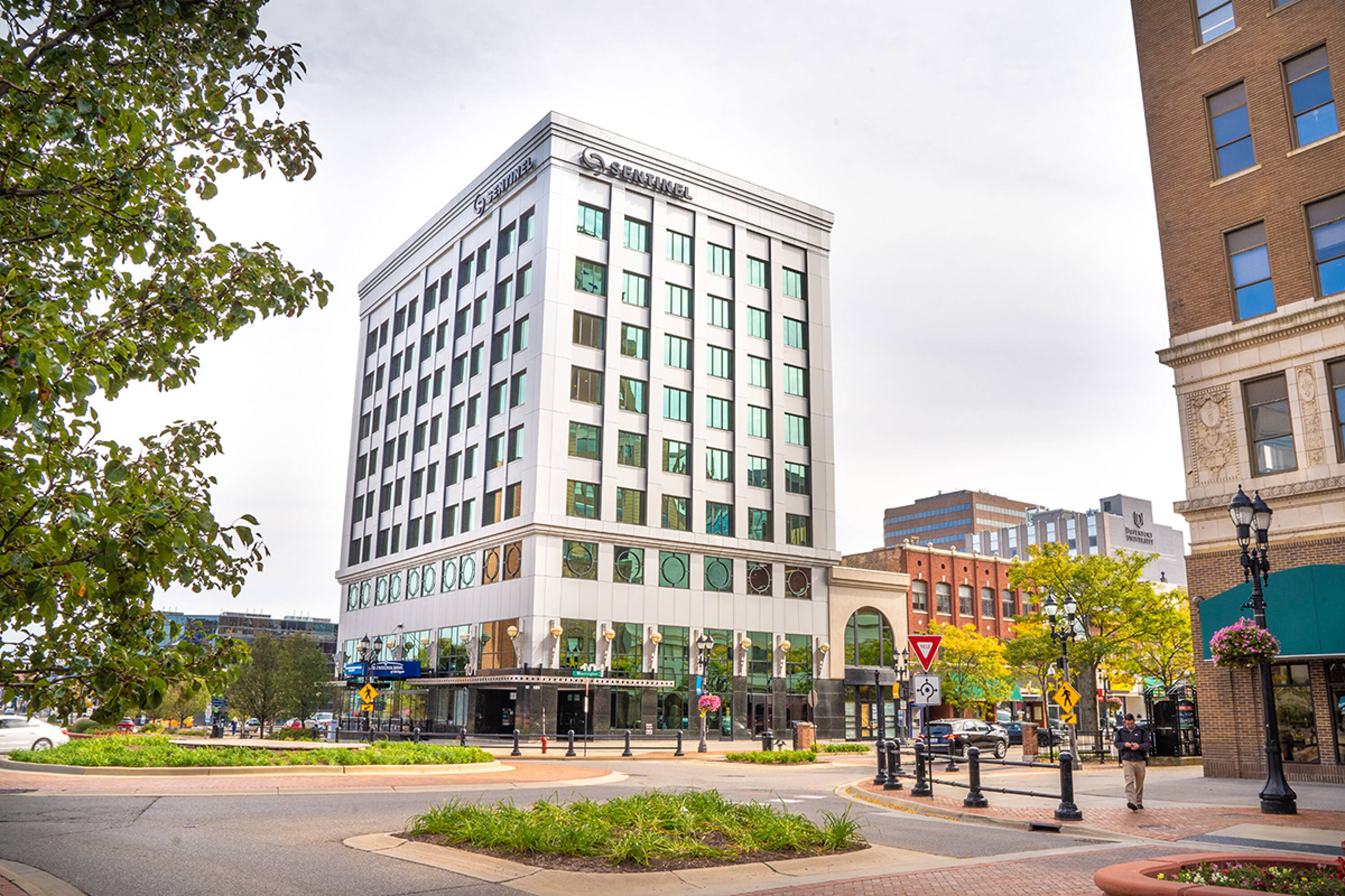 101 S Washington Square, Lansing, MI 48933 | Crexi.com