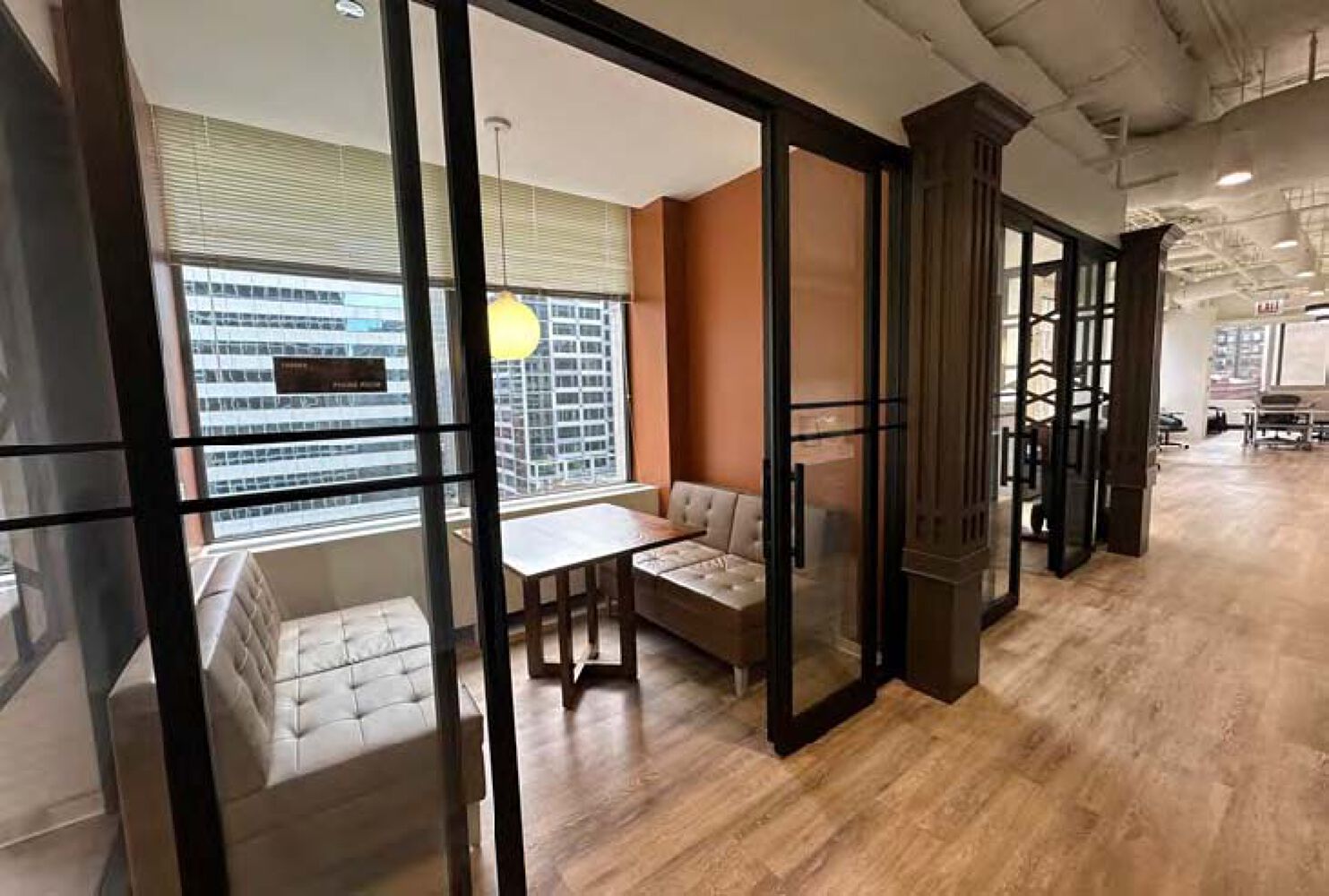 200 W Jackson Blvd, Chicago, IL 60606 | Crexi.com