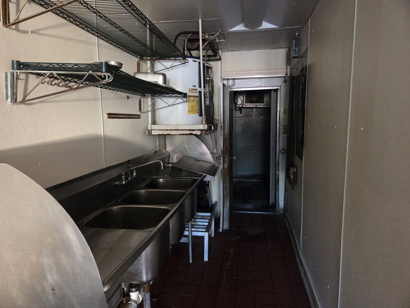 1105 N BRAGG BLVD Spring Lake NC 28390-3116 APN: 0502-51-2077 | Crexi.com
