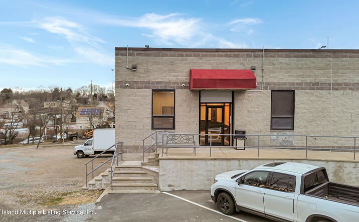 4442 Arthur Kill Road, Staten Island, NY 10309 | Crexi.com