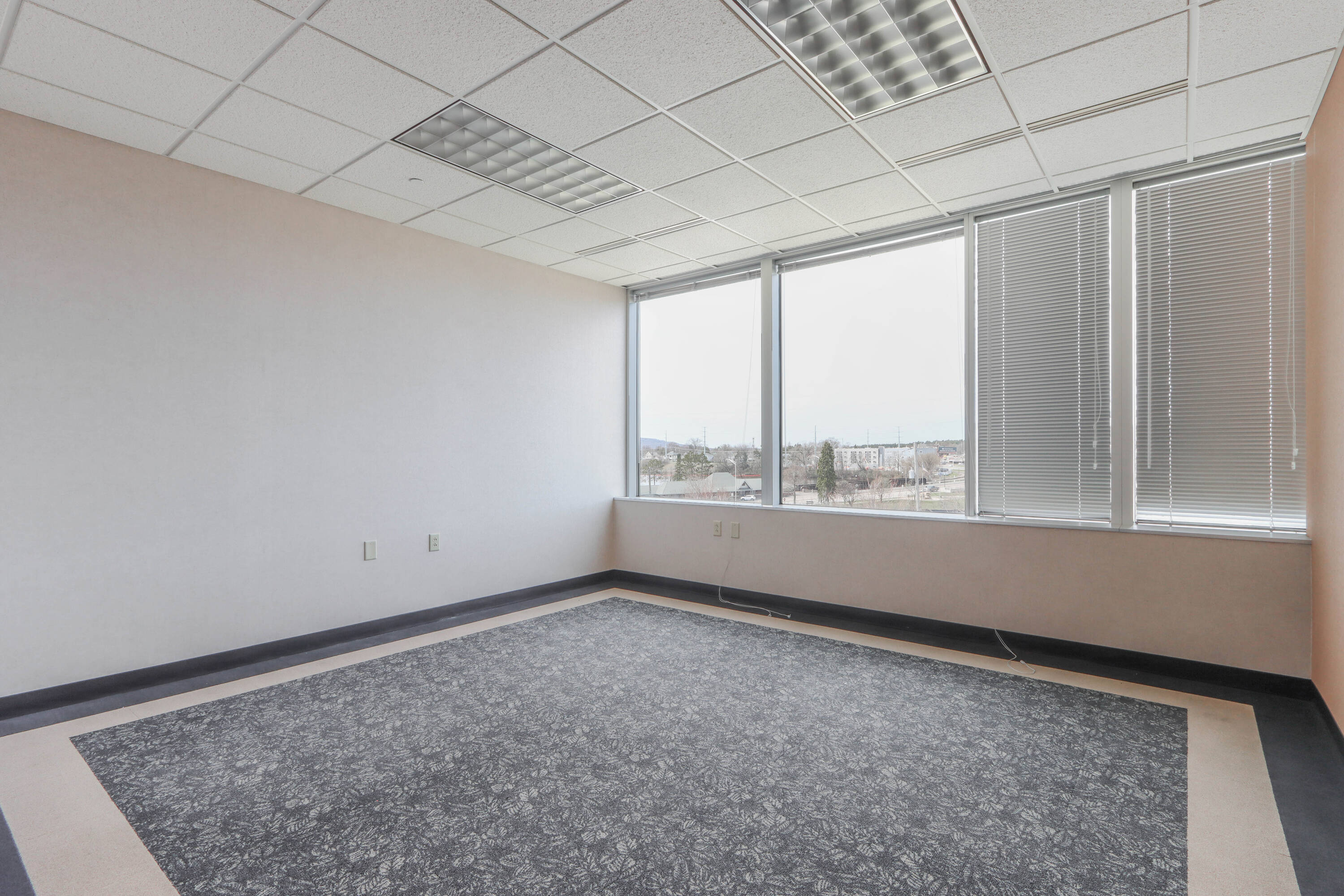 11 Scott St, Wausau, WI 54403 | Crexi.com