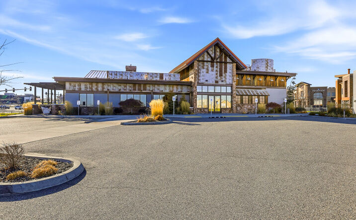 Lease Commercial Real Estate, Property and Buildings | Crexi.com