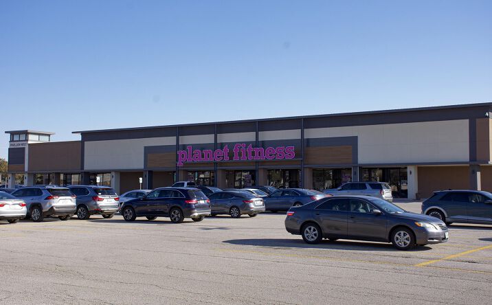 7512 - 7650 Campbell Rd, Dallas, TX 75248 | Crexi.com