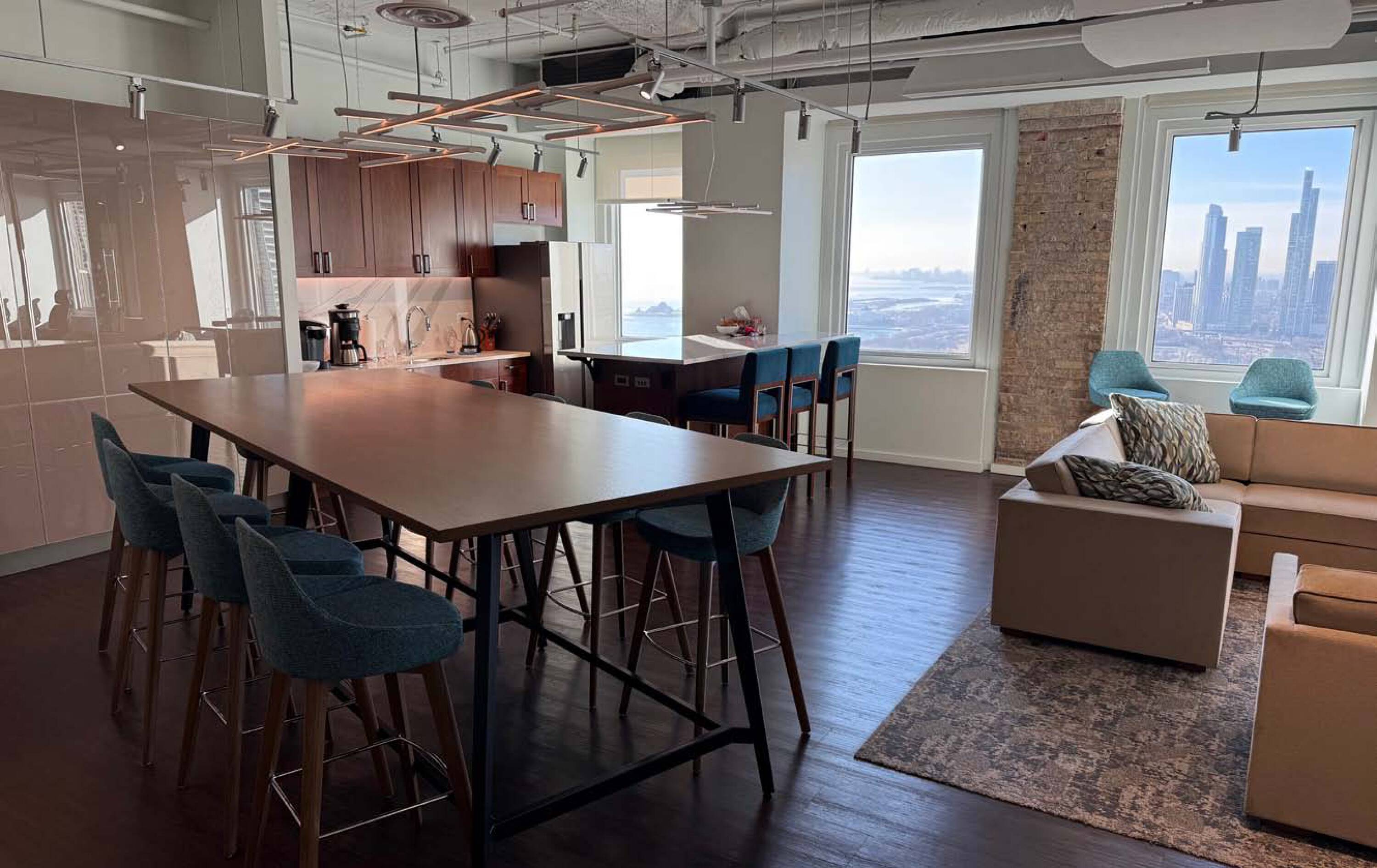 130 E Randolph Street #2810, Chicago, IL 60601 | Crexi.com