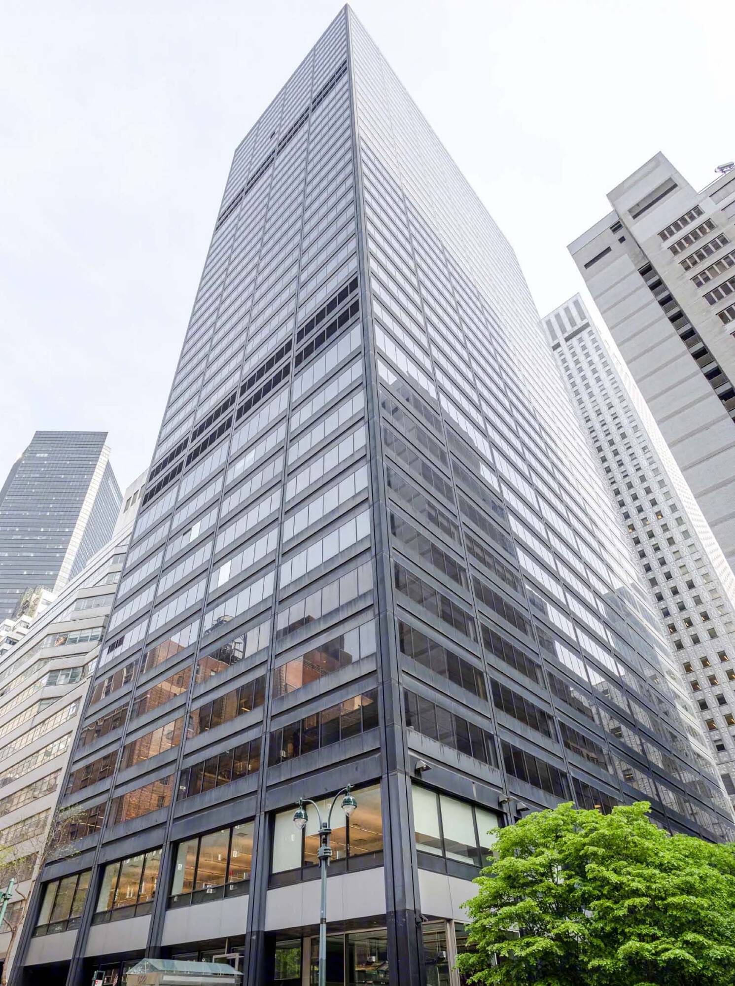 622 3rd Ave, New York, NY 10017 | Crexi.com