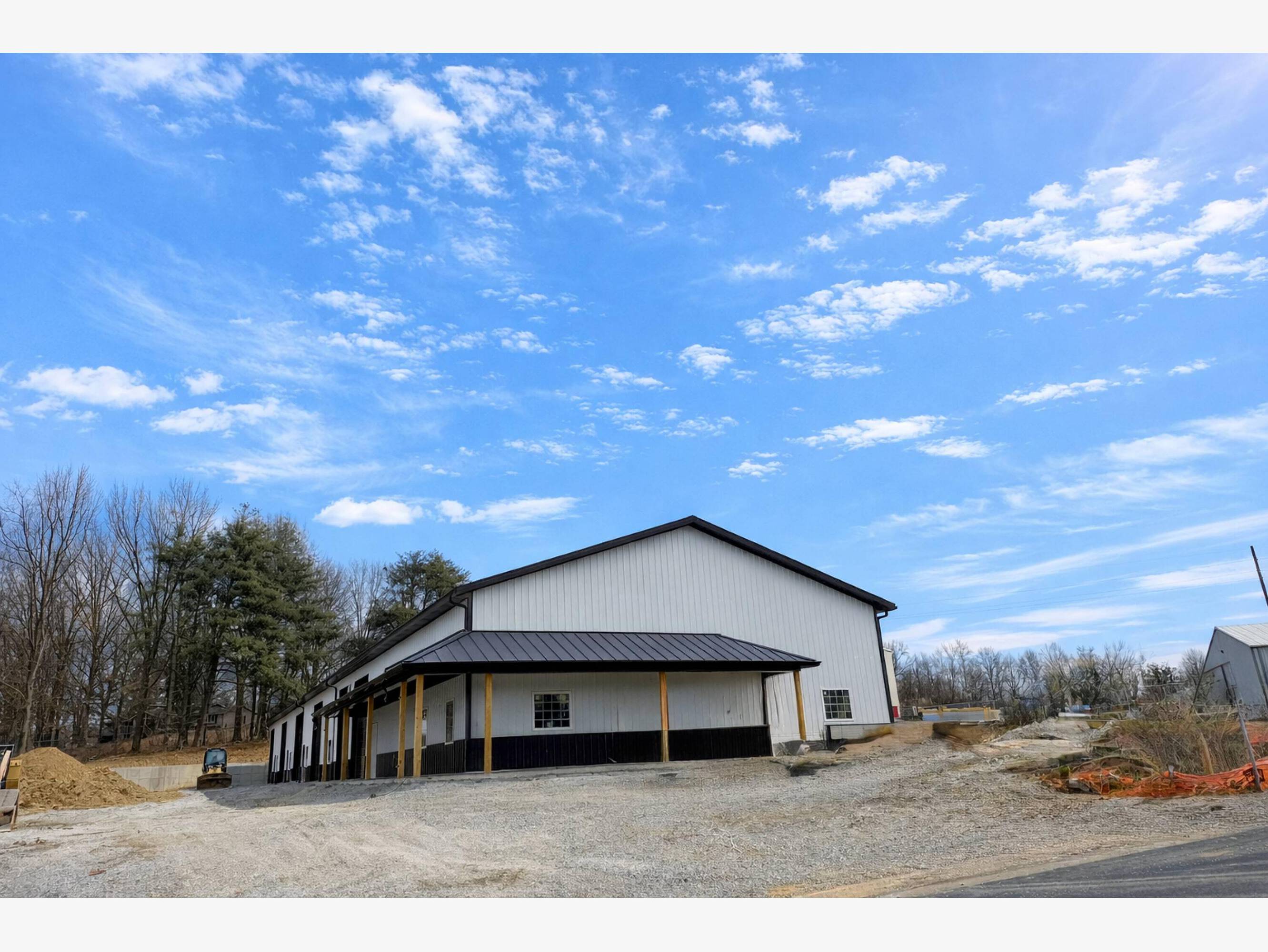 7390 Peachwood Dr, Newburgh, IN 47630 | Crexi.com