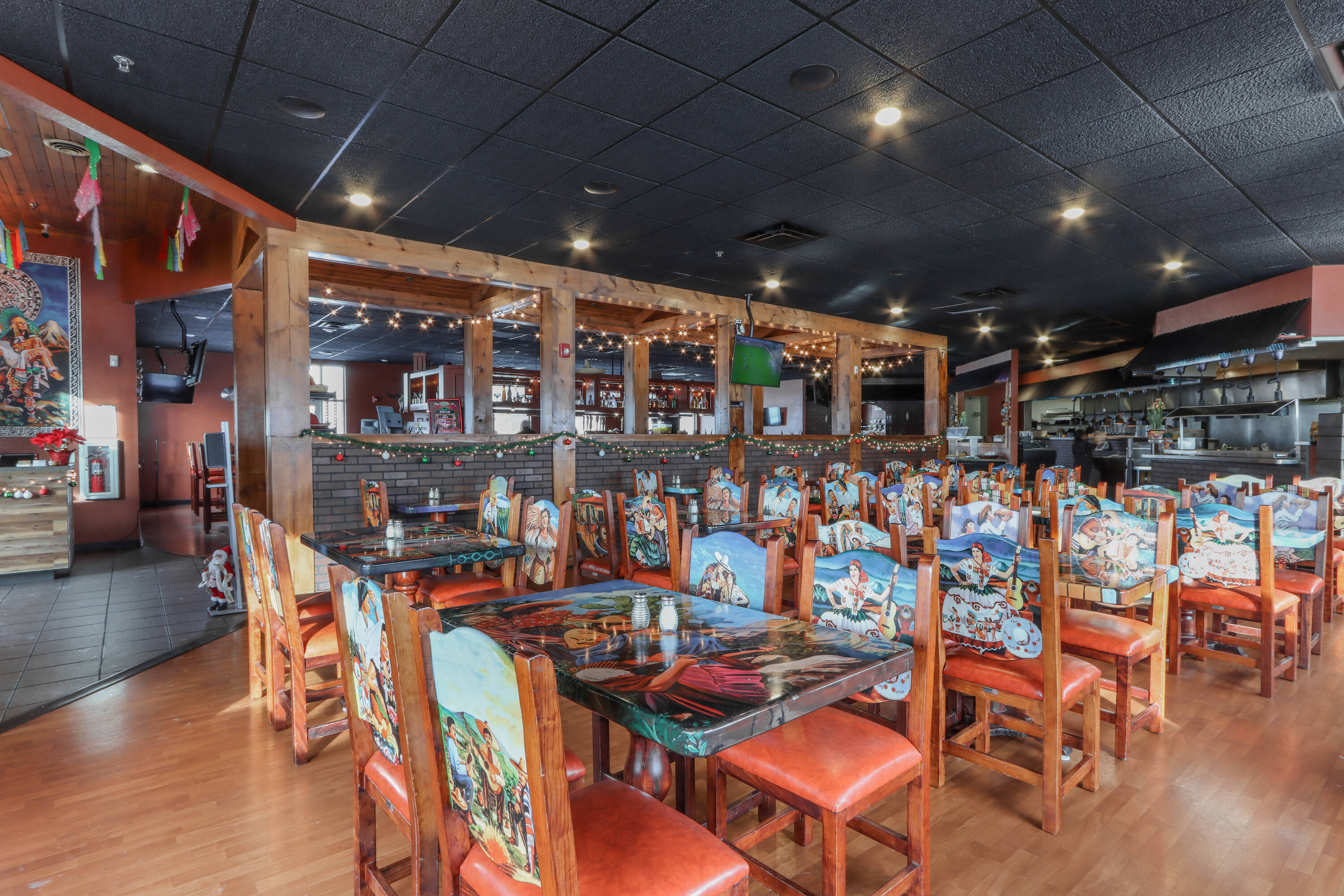 190 CROSSROADS DR Plover WI 54467-4123 APN: 173230811-04.22 | Crexi.com