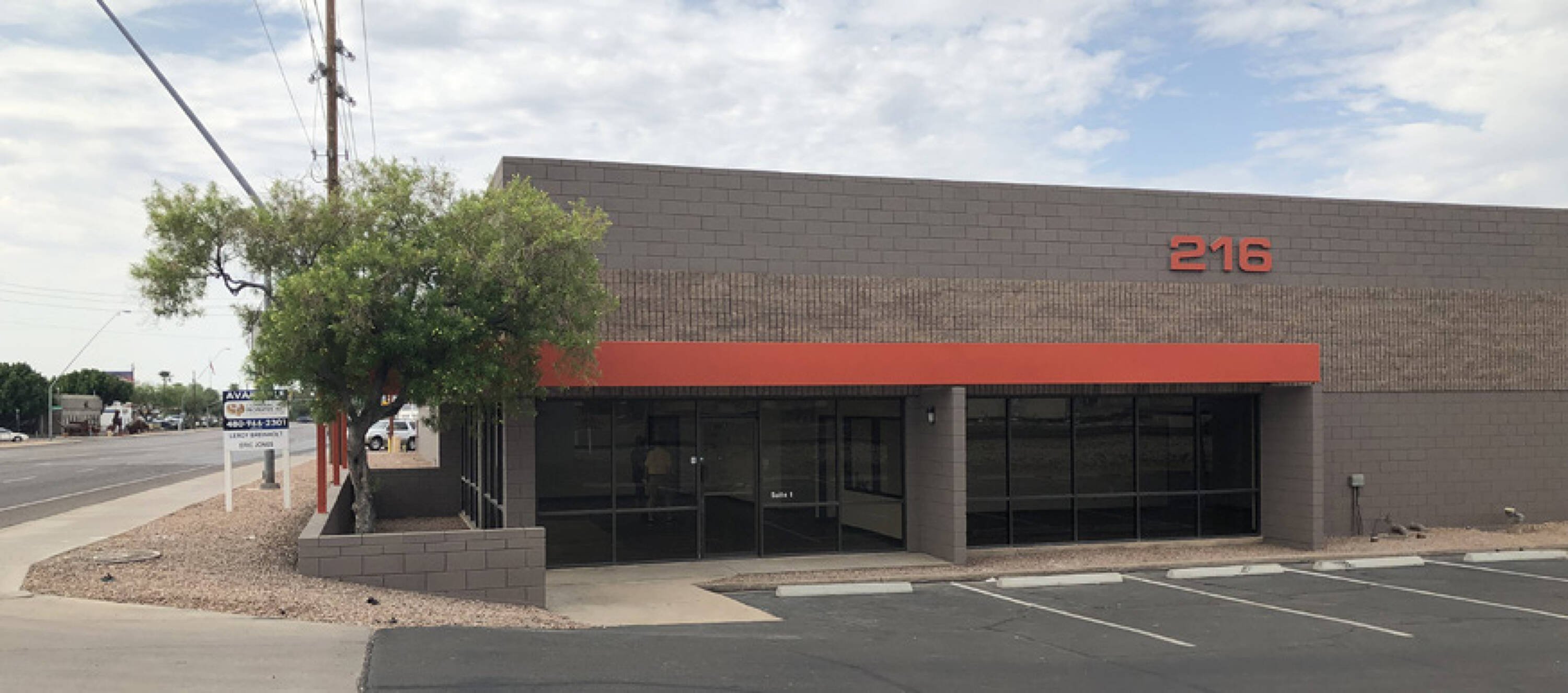 216 S Alma School Rd, Mesa, AZ 85210 | Crexi.com