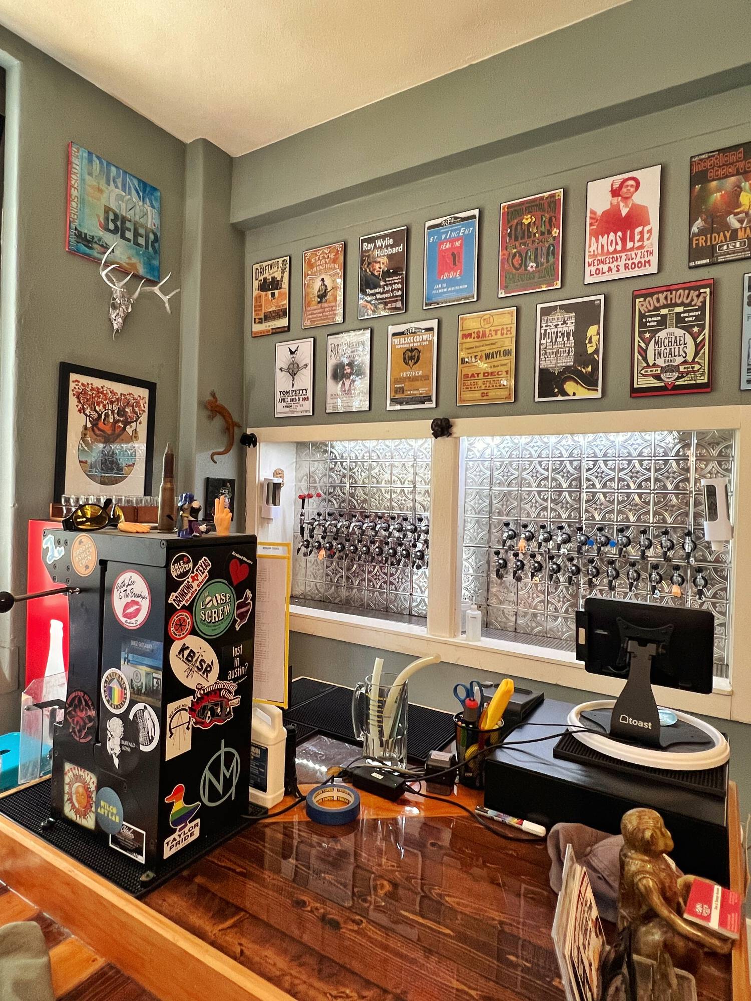 410 W 7th St, Taylor, TX 76574 | Crexi.com