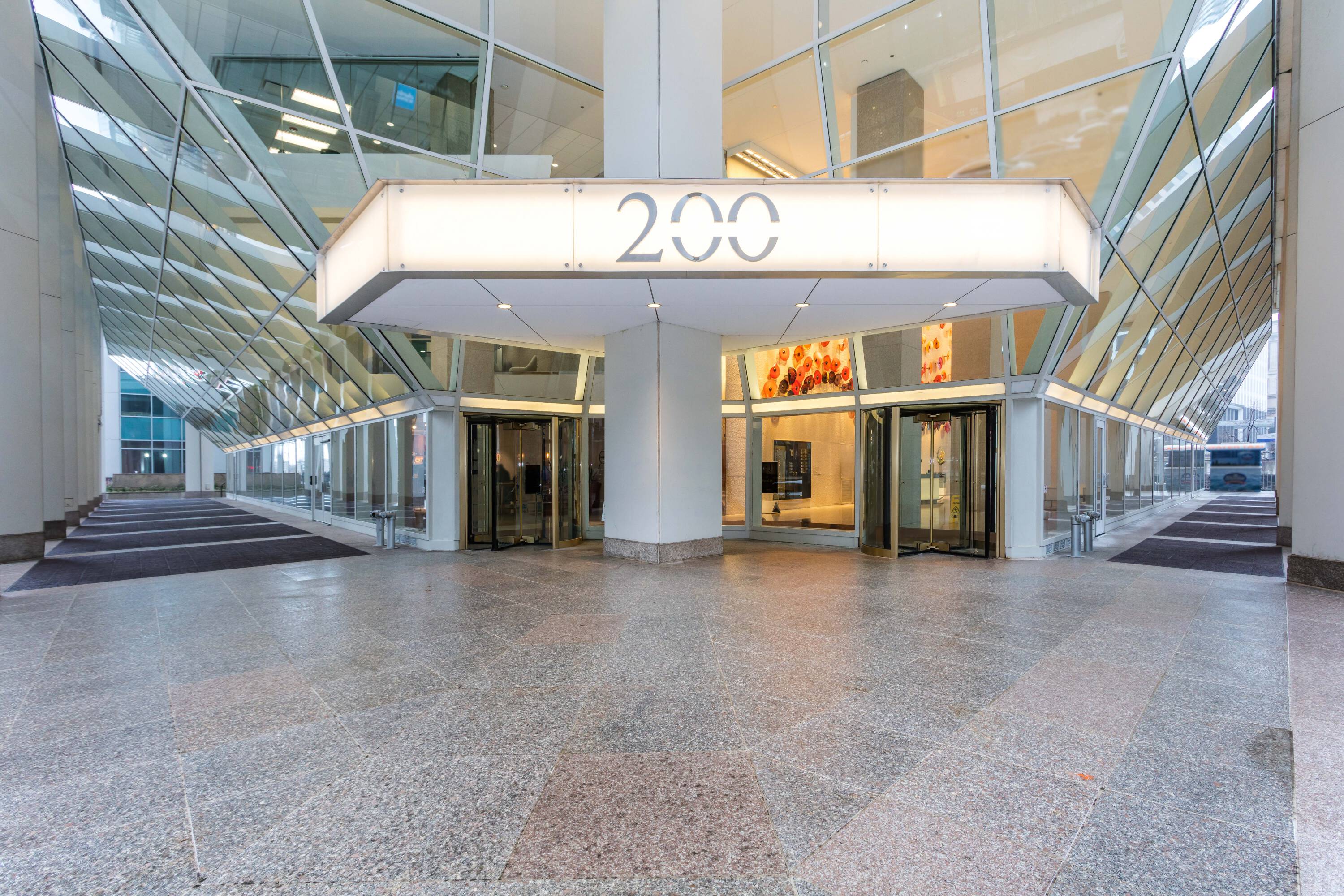 200 South Wacker Drive 31st Floor, Chicago, IL 60606 | Crexi.com