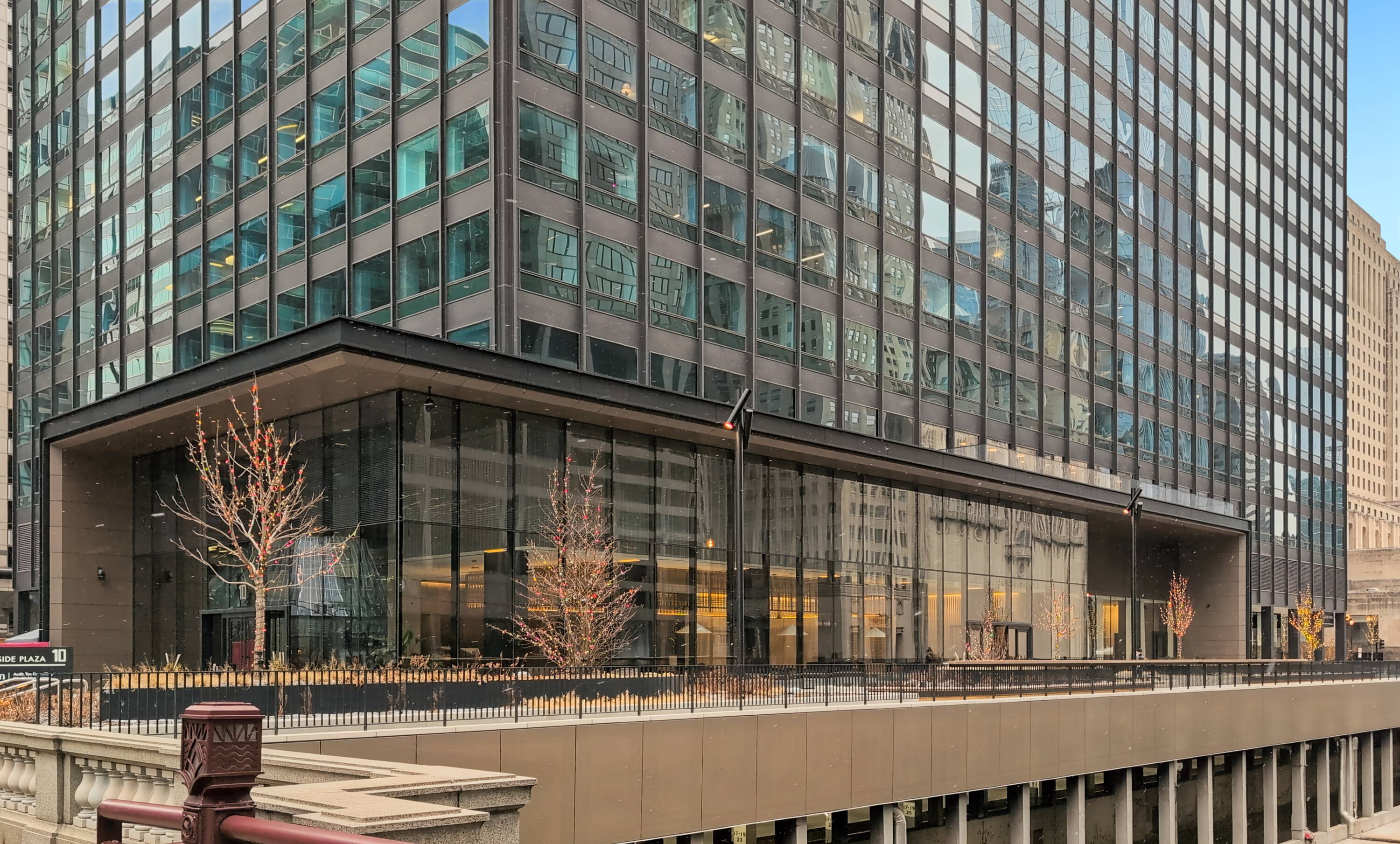 10 South Riverside Plaza, Suite 875,, Chicago, IL 60606 | Crexi.com