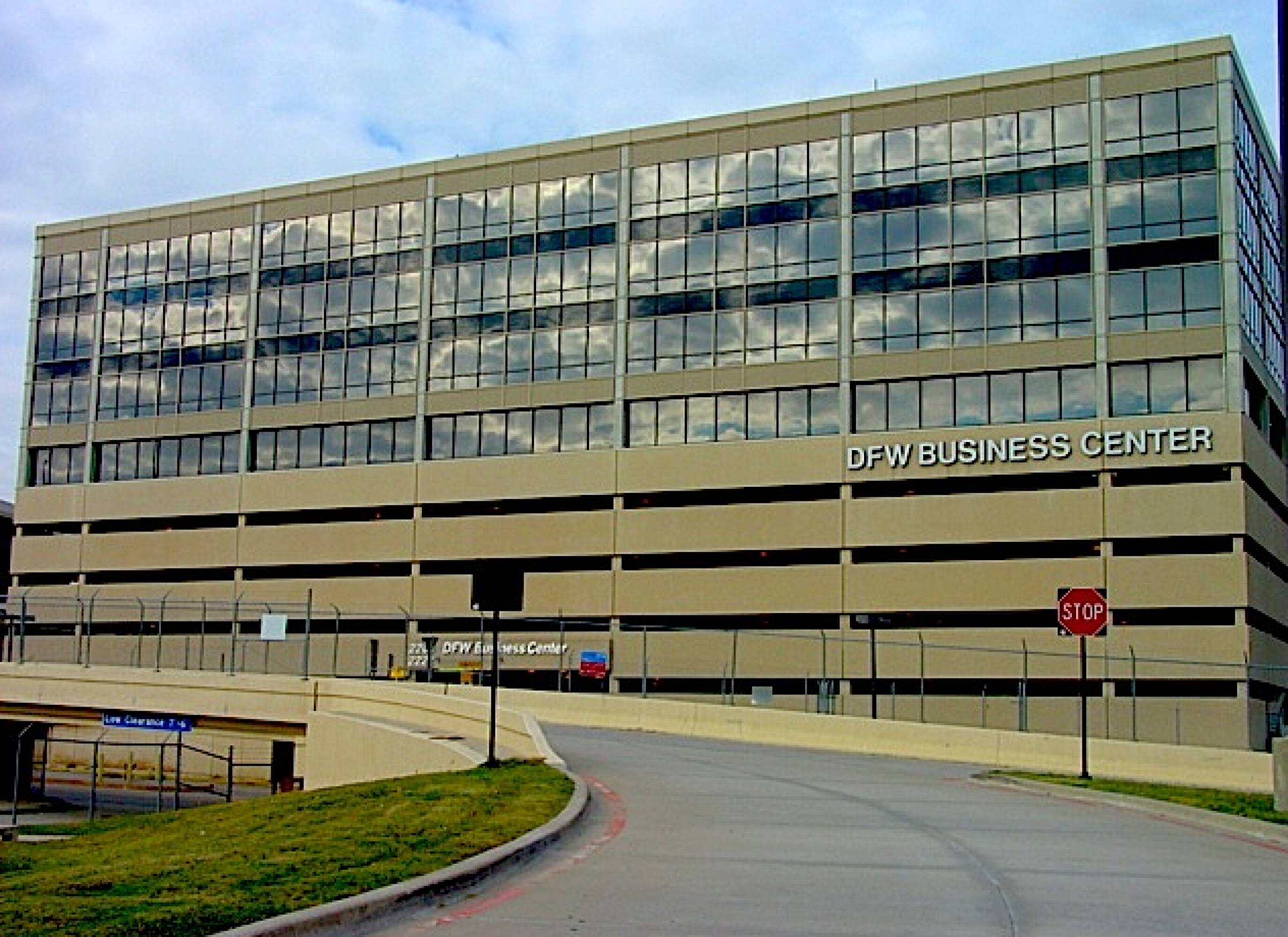 2200 - 2222 S. Service Rd, Dallas, TX 75261 | Crexi.com