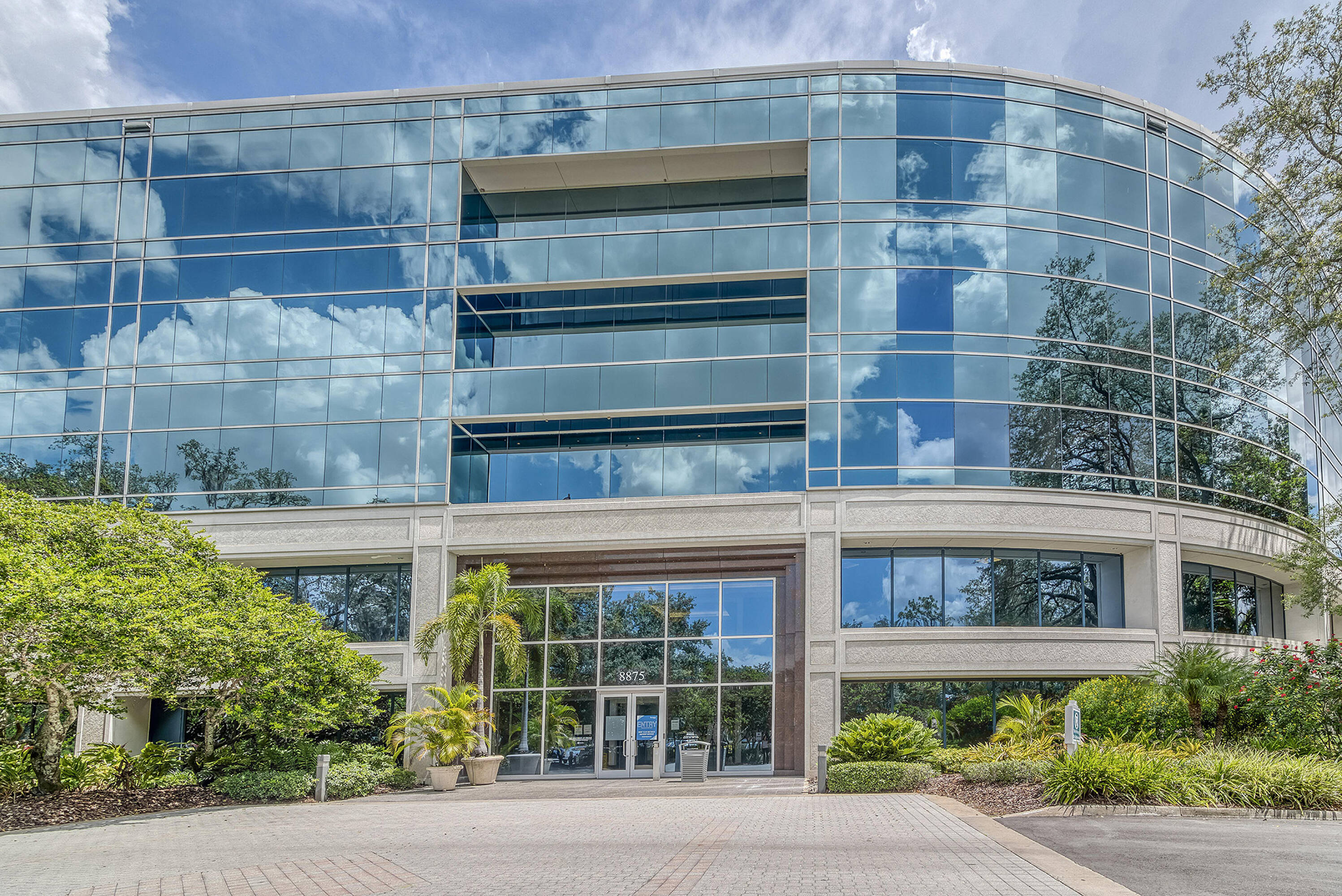 8875 Hidden River Pkwy, Tampa, FL 33637 | Crexi.com