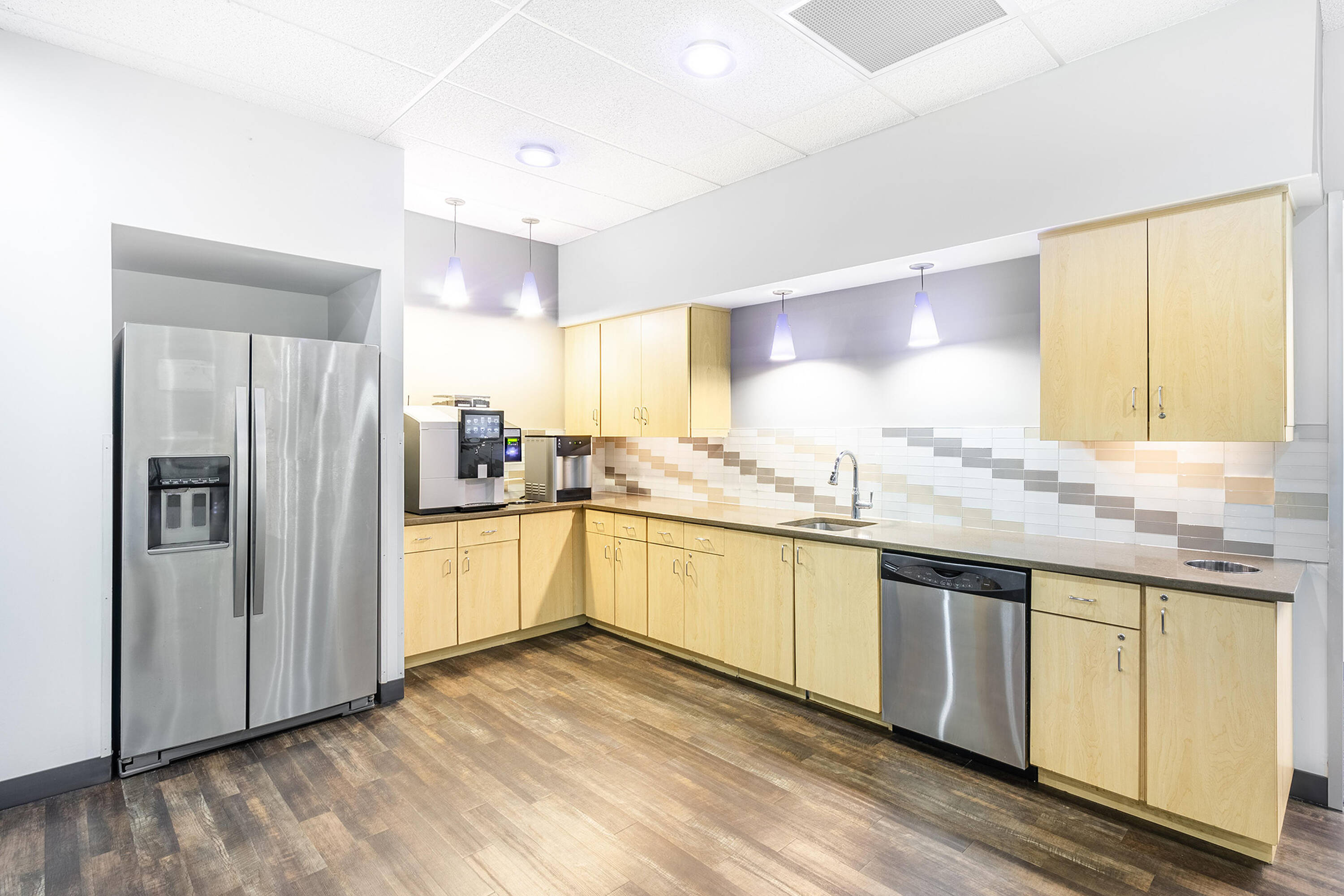 841 Prudential Drive 12th Floor, Jacksonville, FL 32207 | Crexi.com