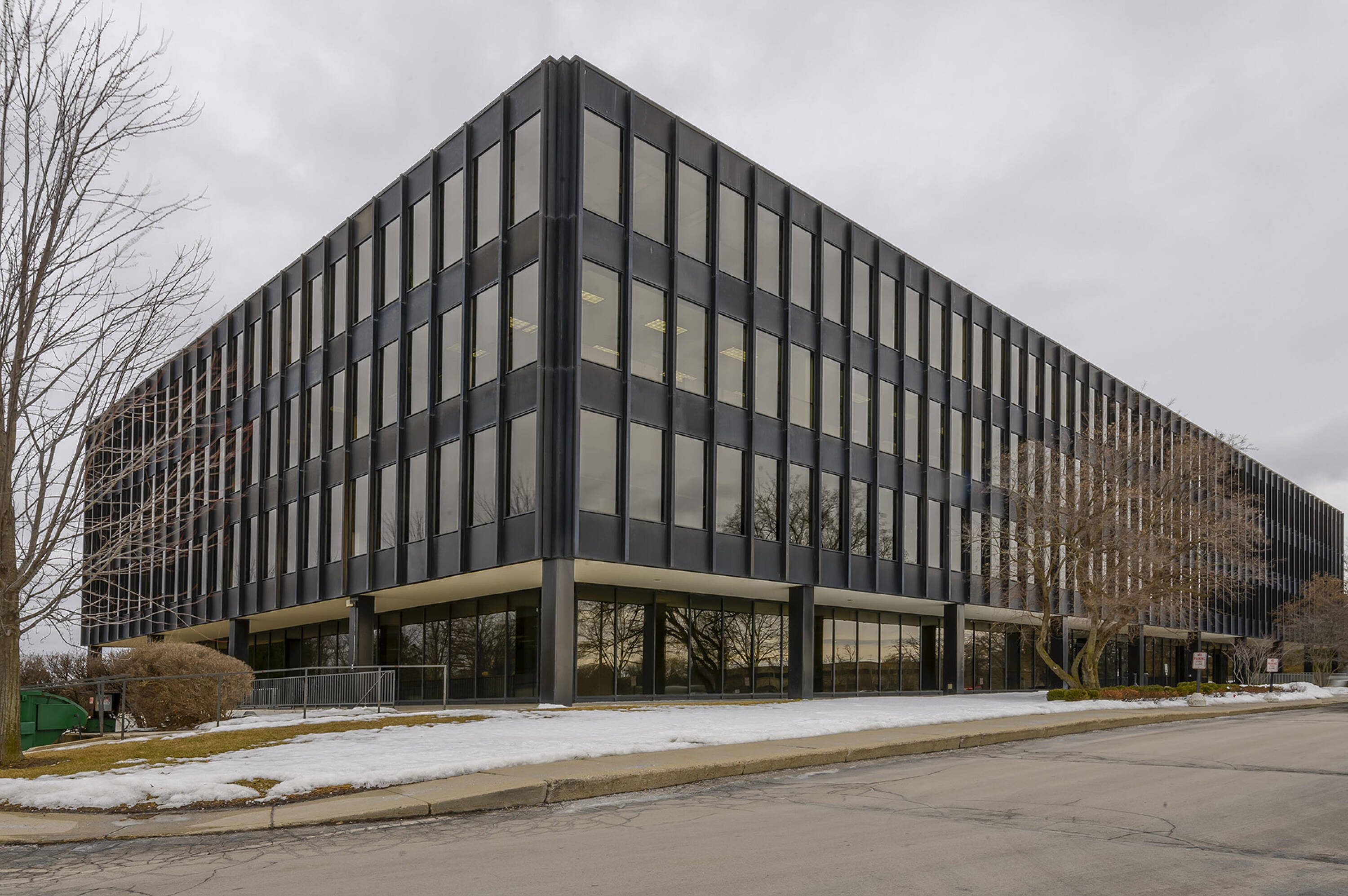 200 South Executive Drive Suite 101, Brookfield, WI 53005 | Crexi.com