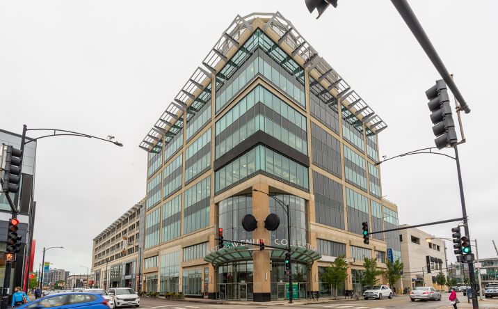 Lease Commercial Real Estate and Property in Chicago, IL | Crexi.com