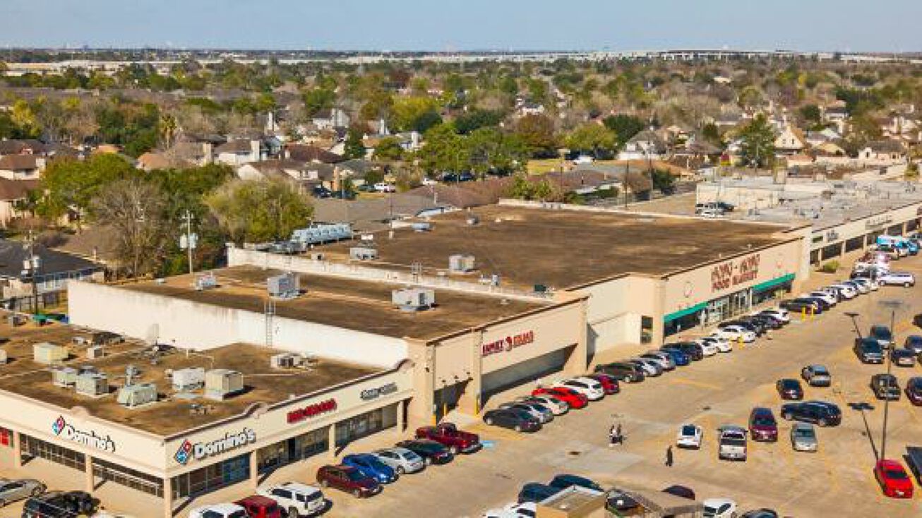 Nec Scarsdale Blvd & Beamer Rd, Houston, TX 77089 - Retail Space for ...