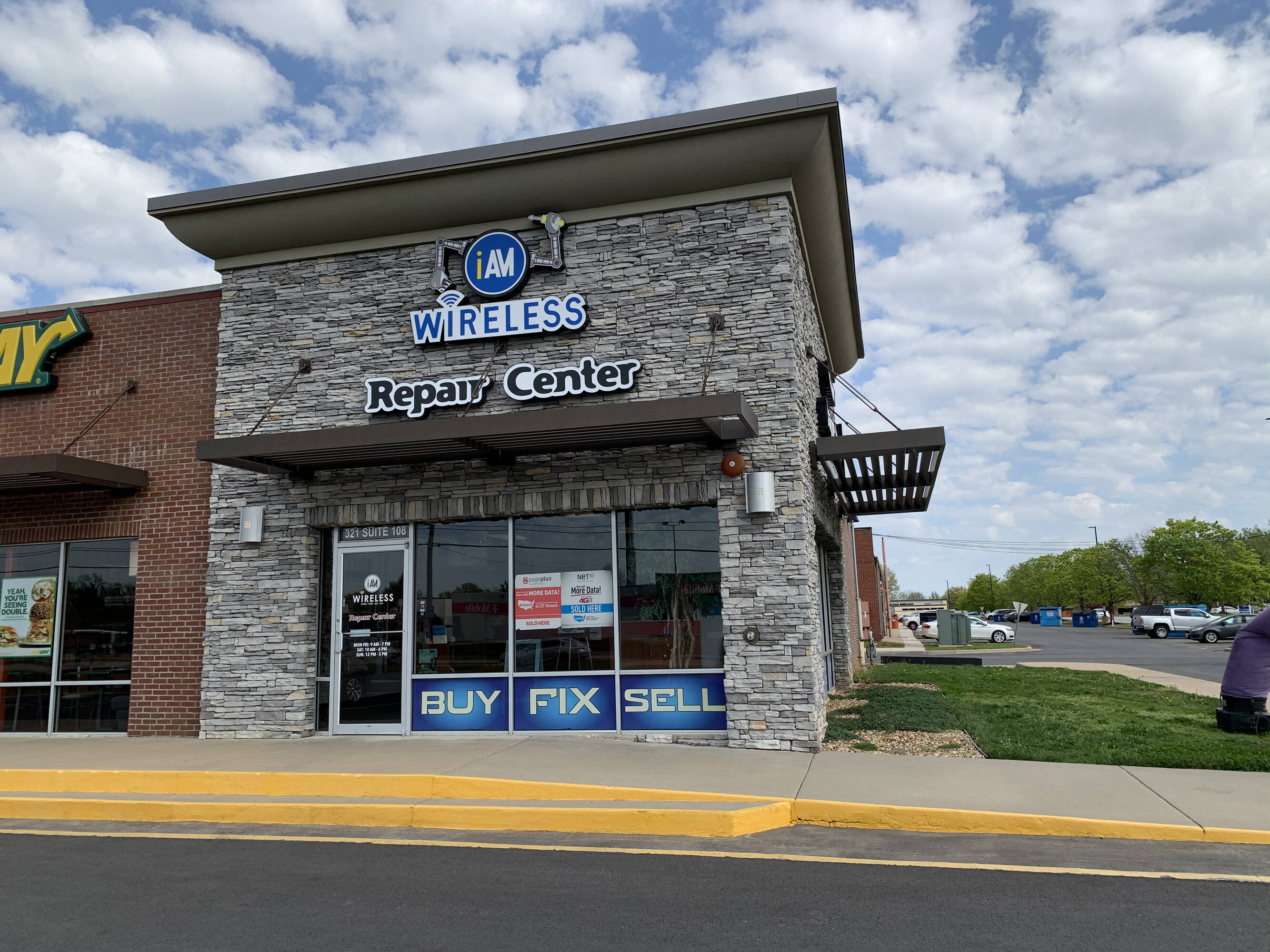 301-321 E Battlefield Rd, Springfield, MO 65807 | Crexi.com