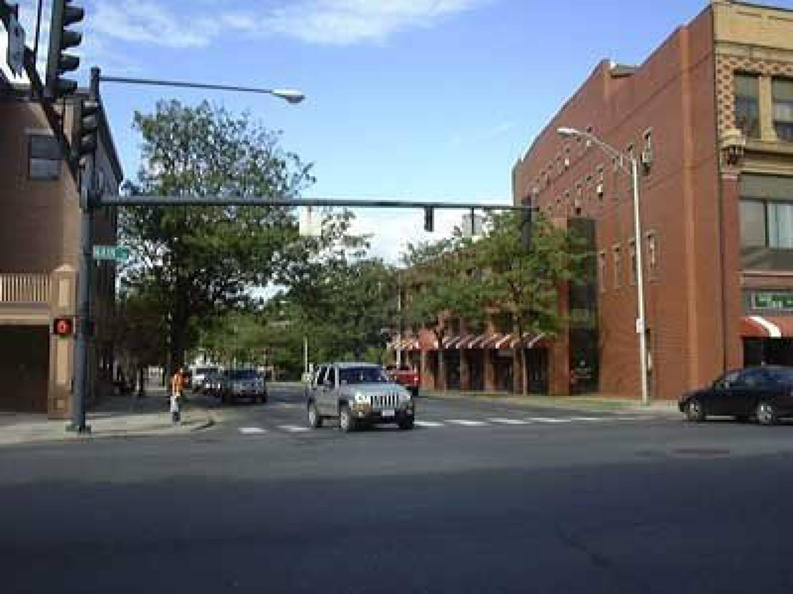 193 Main St, Danbury, CT 06810 | Crexi.com