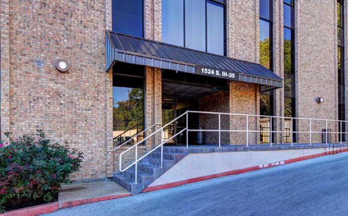1524 I-35 South, Austin, TX 78704 | Crexi.com