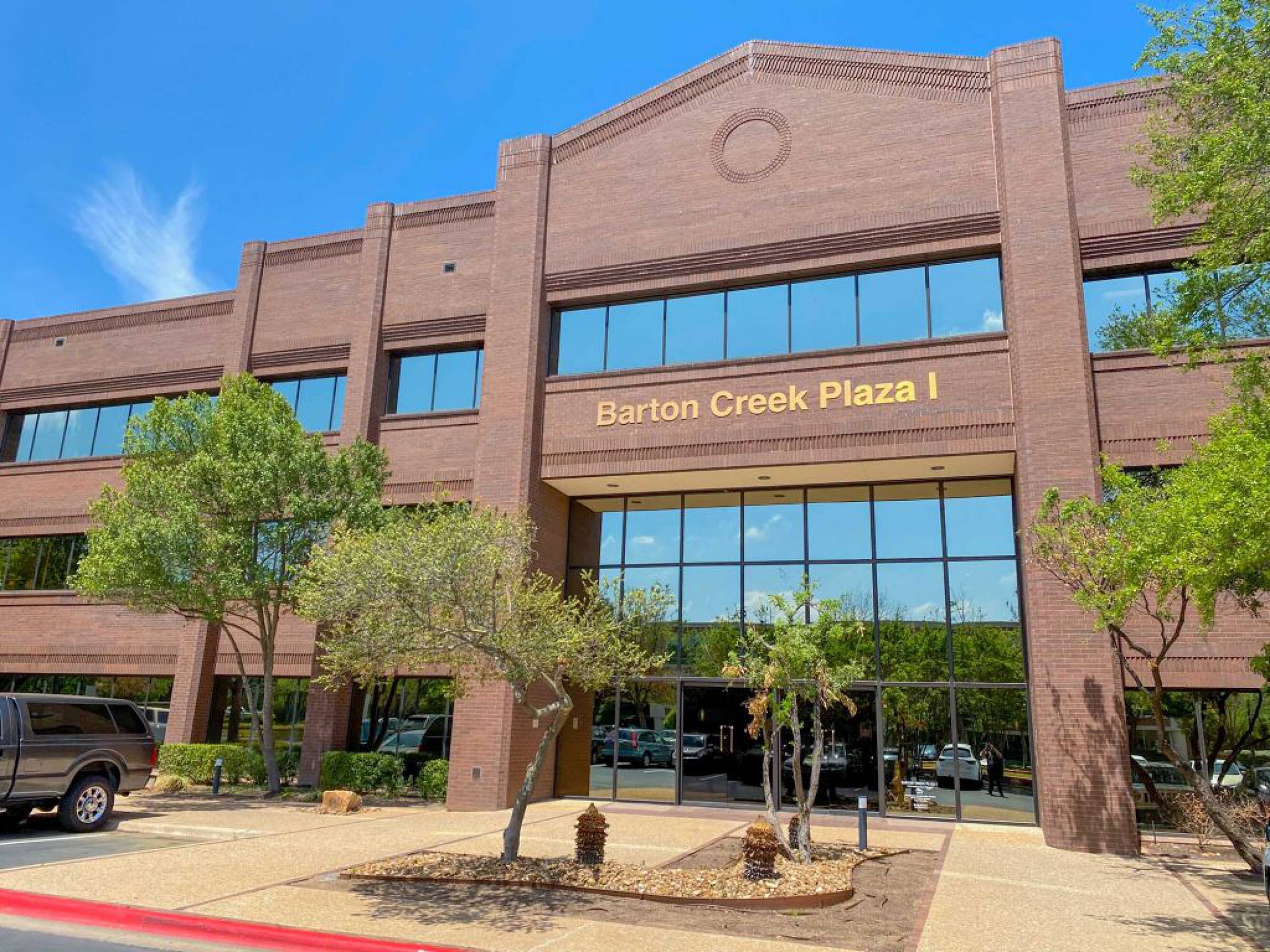 3755 S CAPITAL OF TEXAS HWY Austin TX 78704-8810 APN: 310480 | Crexi.com