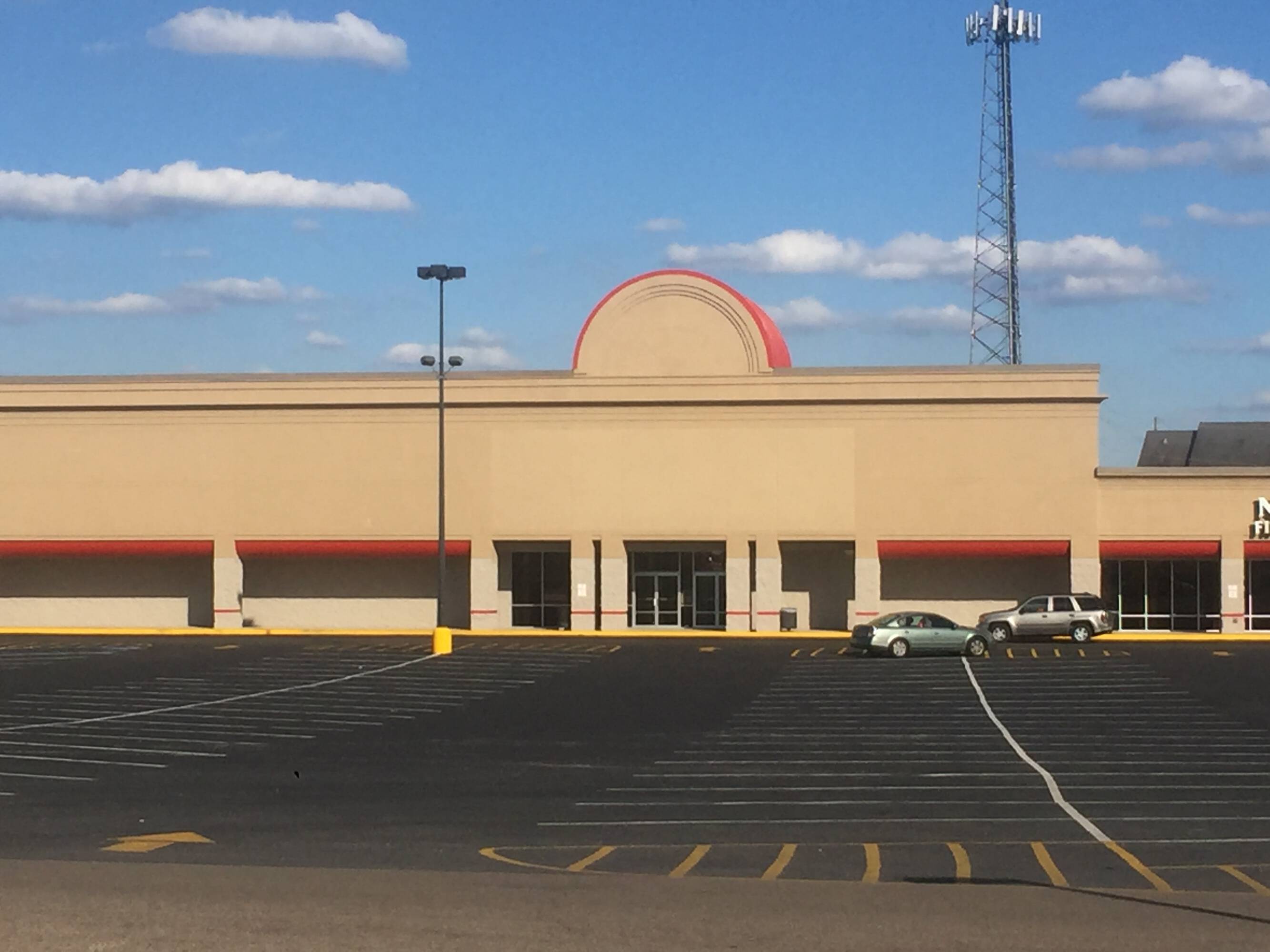 3801 EASTERN BLVD Montgomery AL 36116-7311 APN: 10 07 35 2 000 006.012 ...