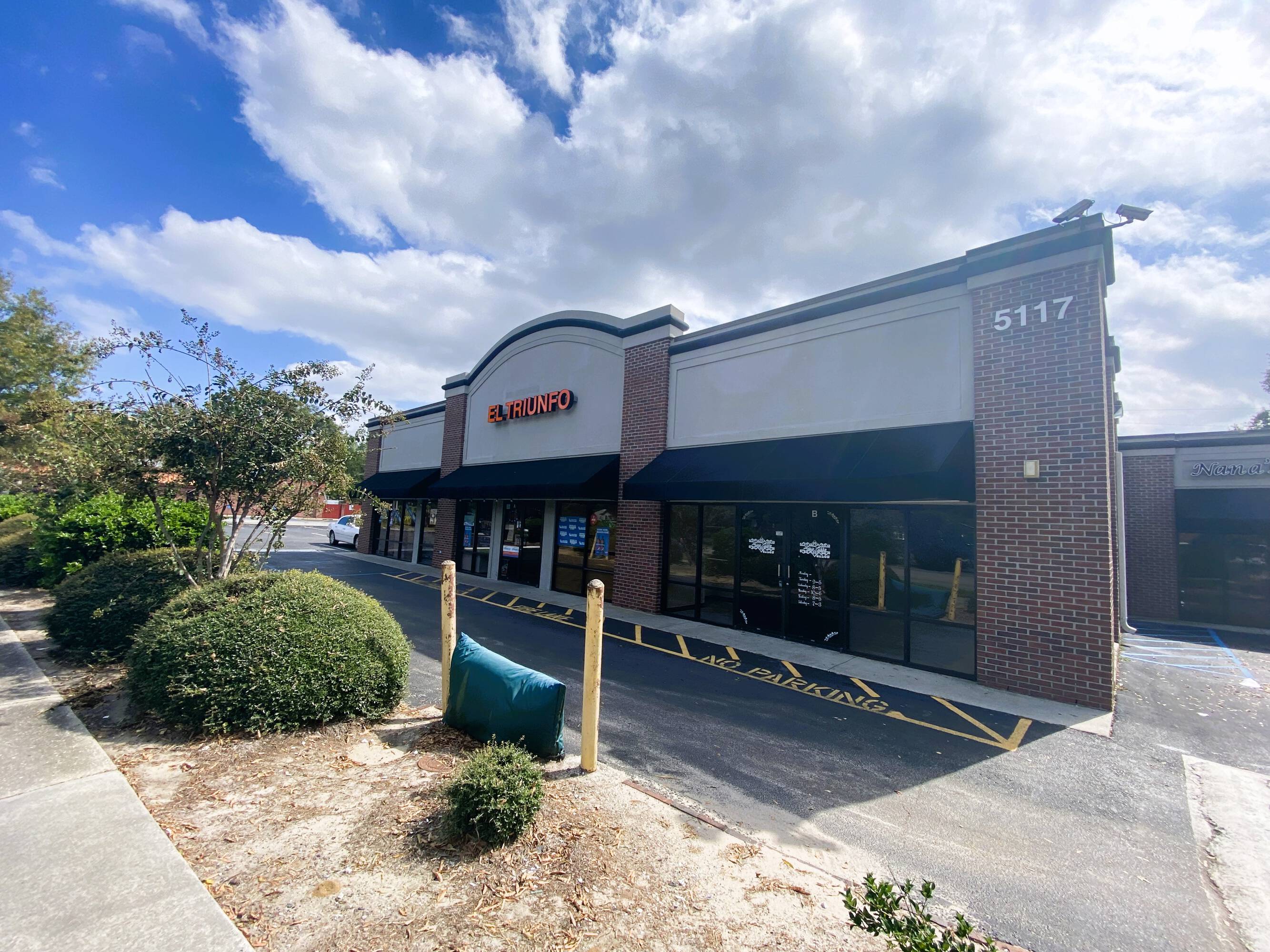 5117 DORCHESTER RD BLDG AB North Charleston SC 29418-5644 APN ...