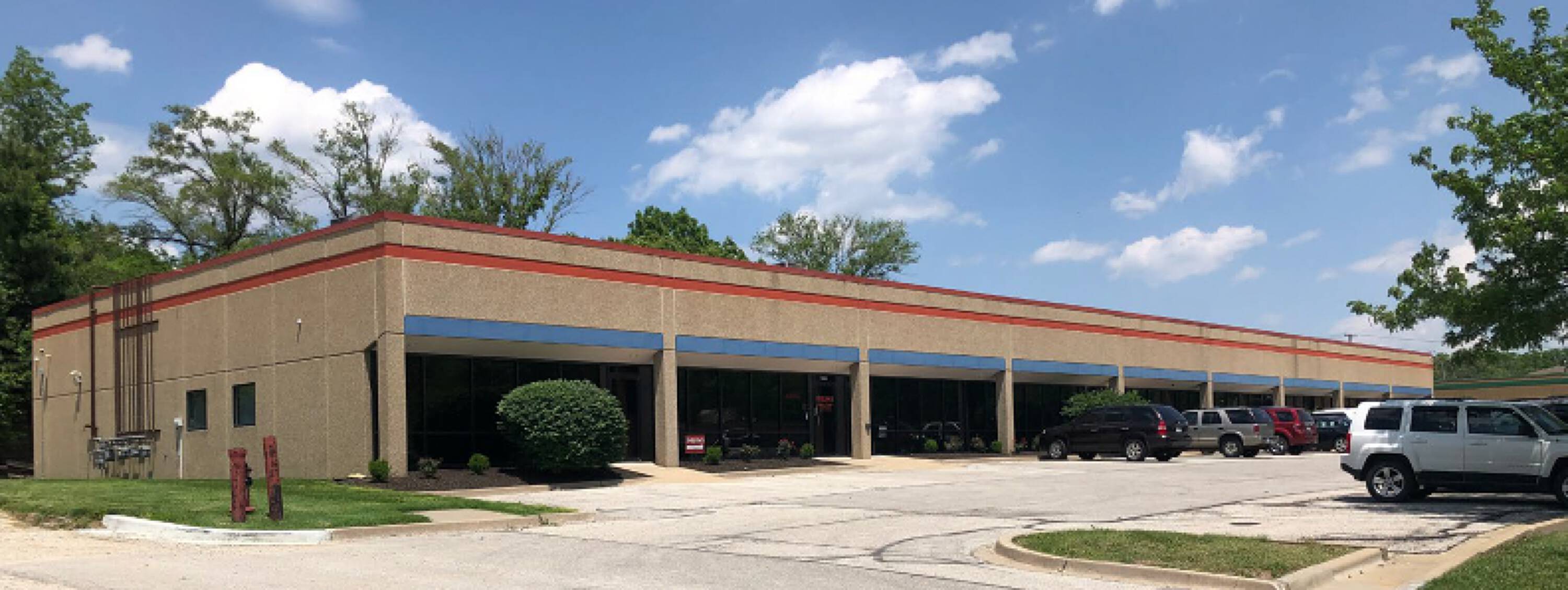 9570-9588 Marion Ridge Drive, Kansas City, MO 64137 | Crexi.com