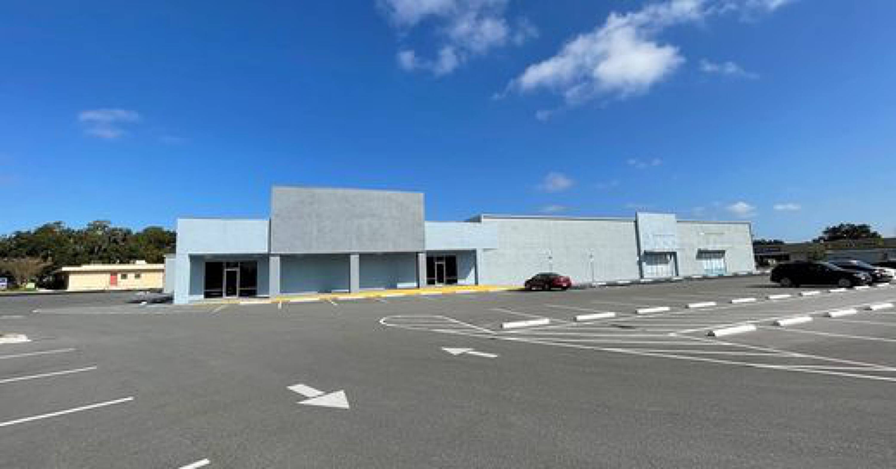 106 W N Blvd, Leesburg, FL 34748 | Crexi.com