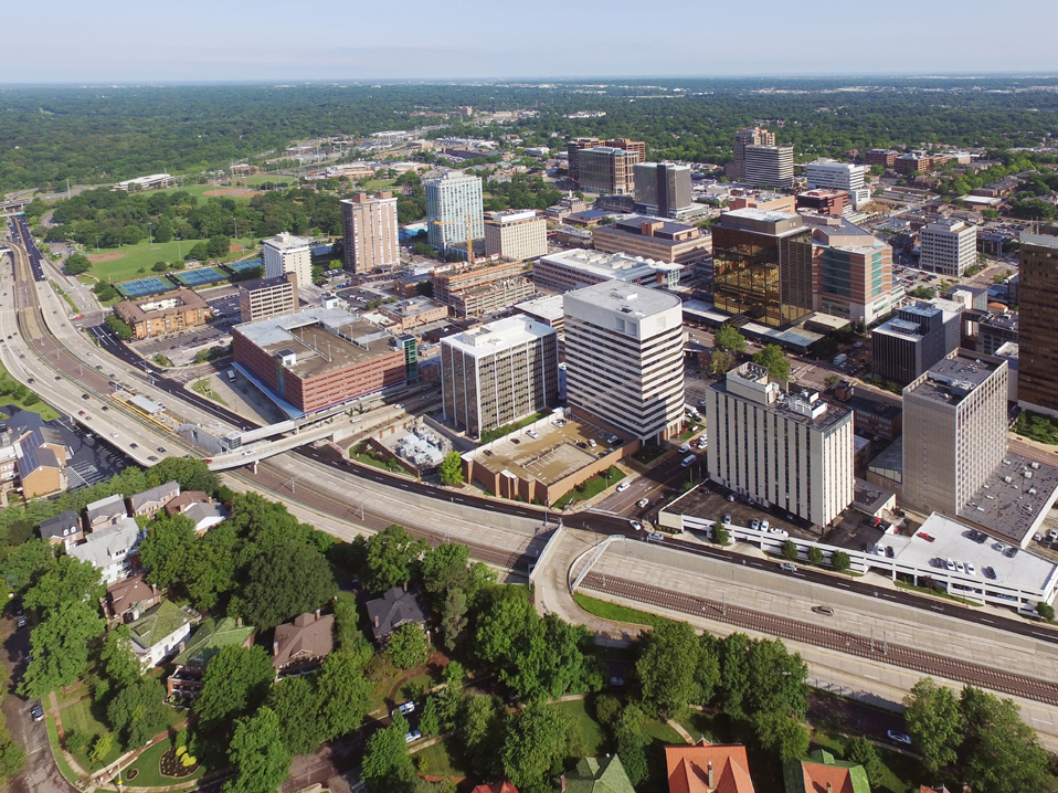 231 S Bemiston Ave, St. Louis, MO 63105 | Crexi.com