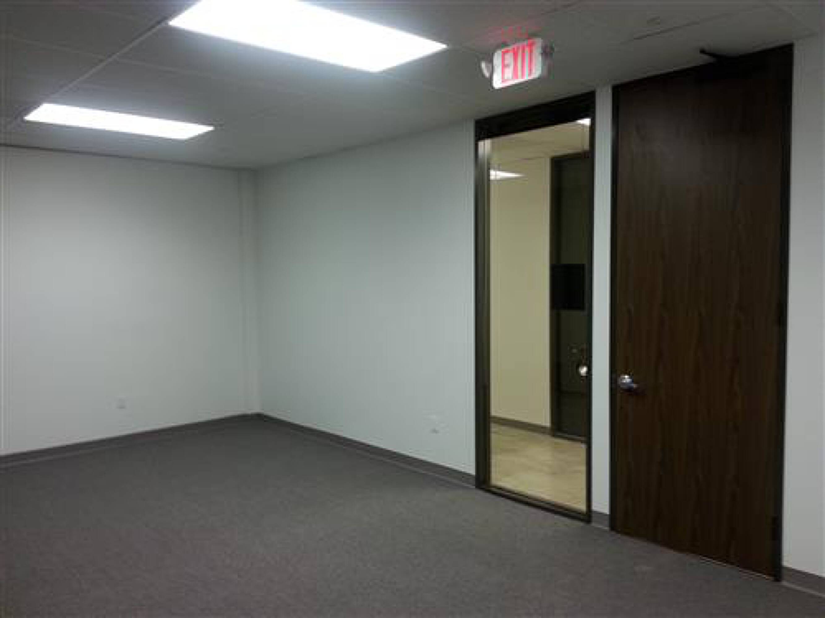 1322 Space Park Dr, Houston, TX 77058 | Crexi.com