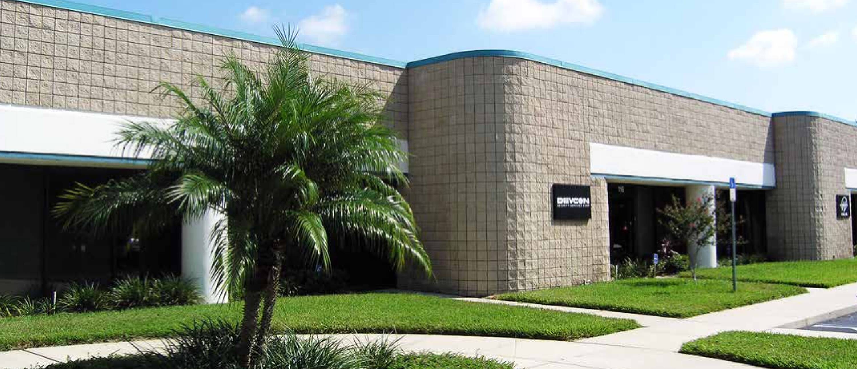 5910 BENJAMIN CENTER DR Tampa FL 33634-5240 APN: 027654-0640 | Crexi.com