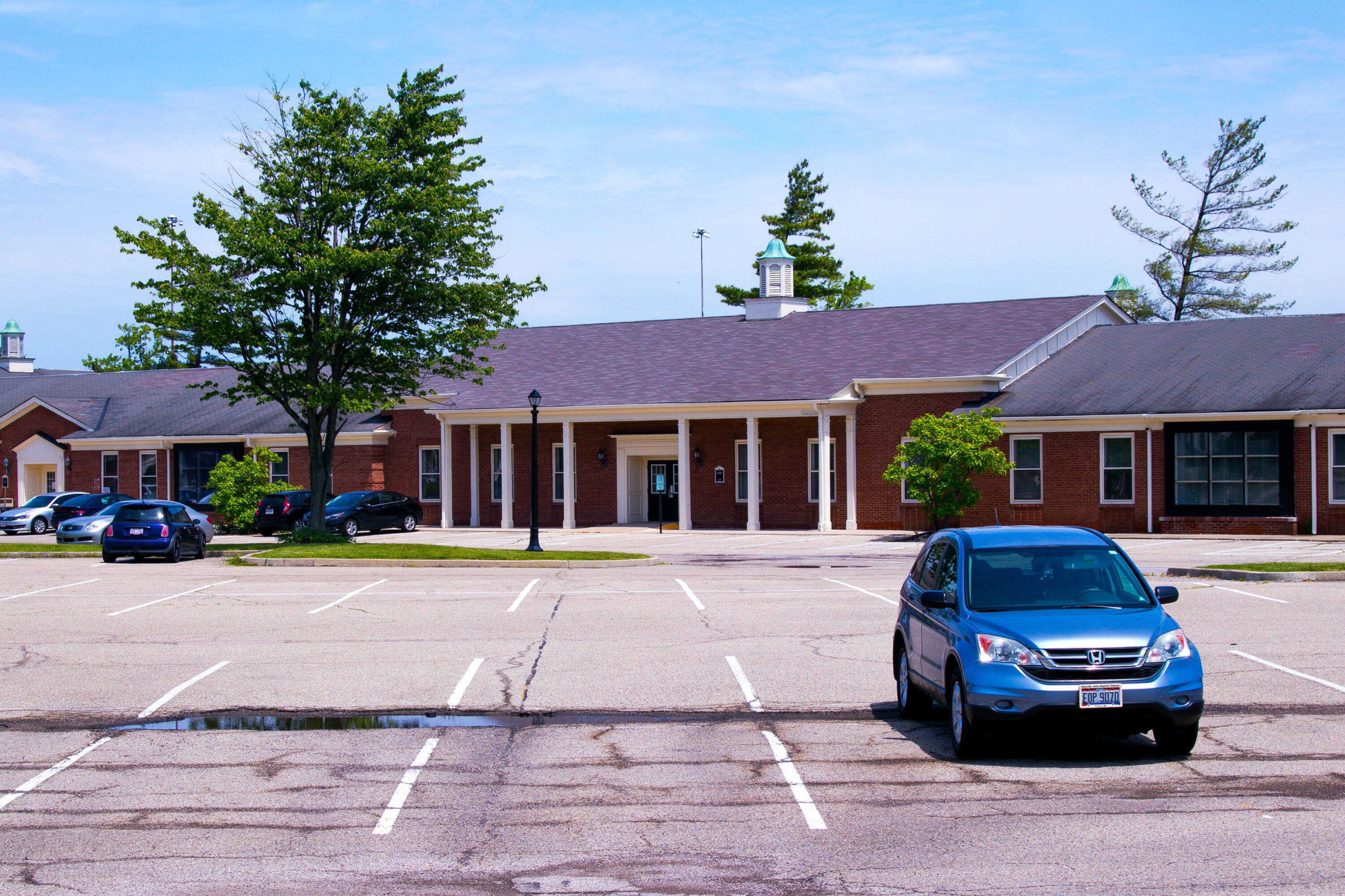 1-38 Triangle Park Dr, Cincinnati, OH 45246 | Crexi.com