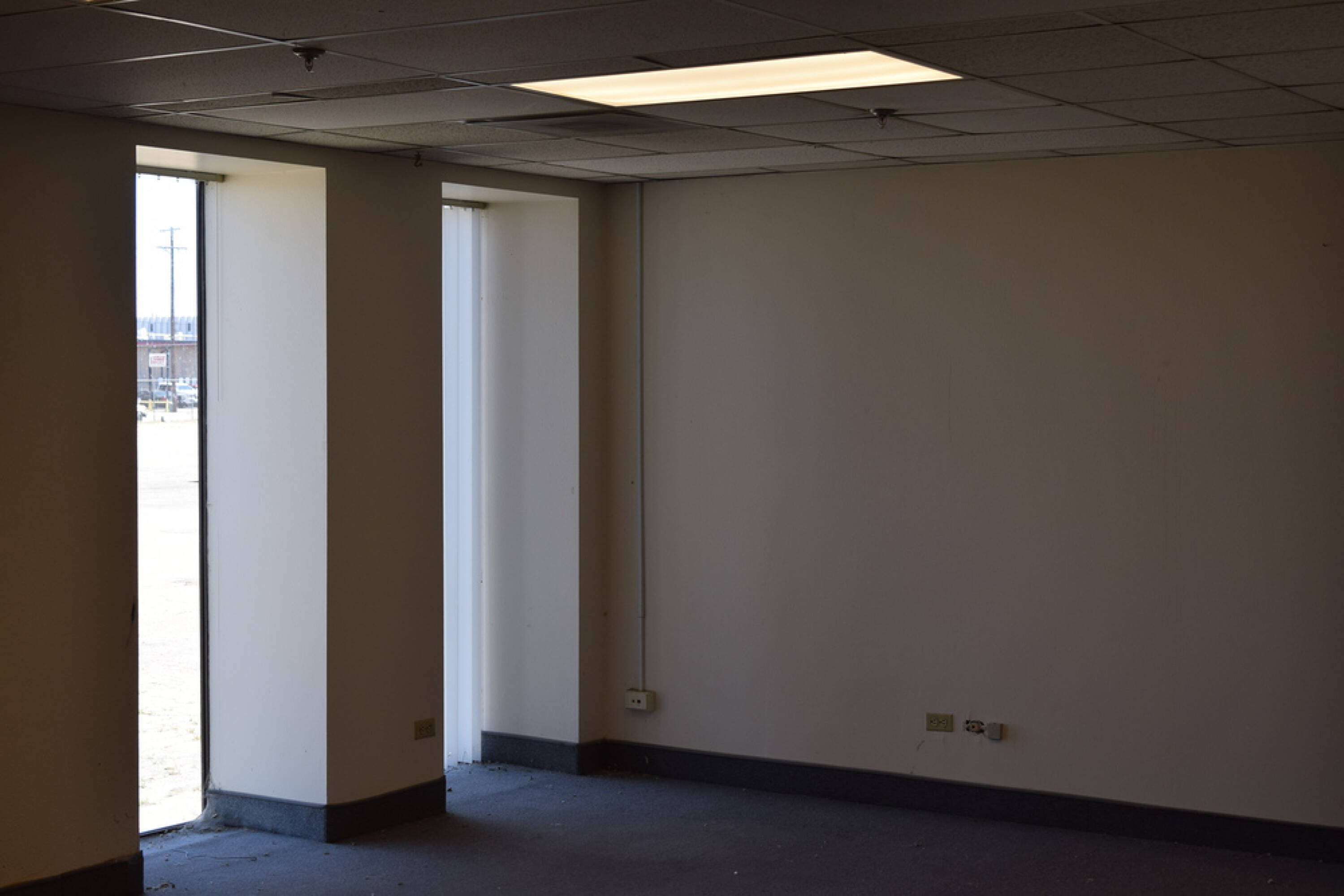 5200 Smith Rd, Denver, CO 80216 | Crexi.com