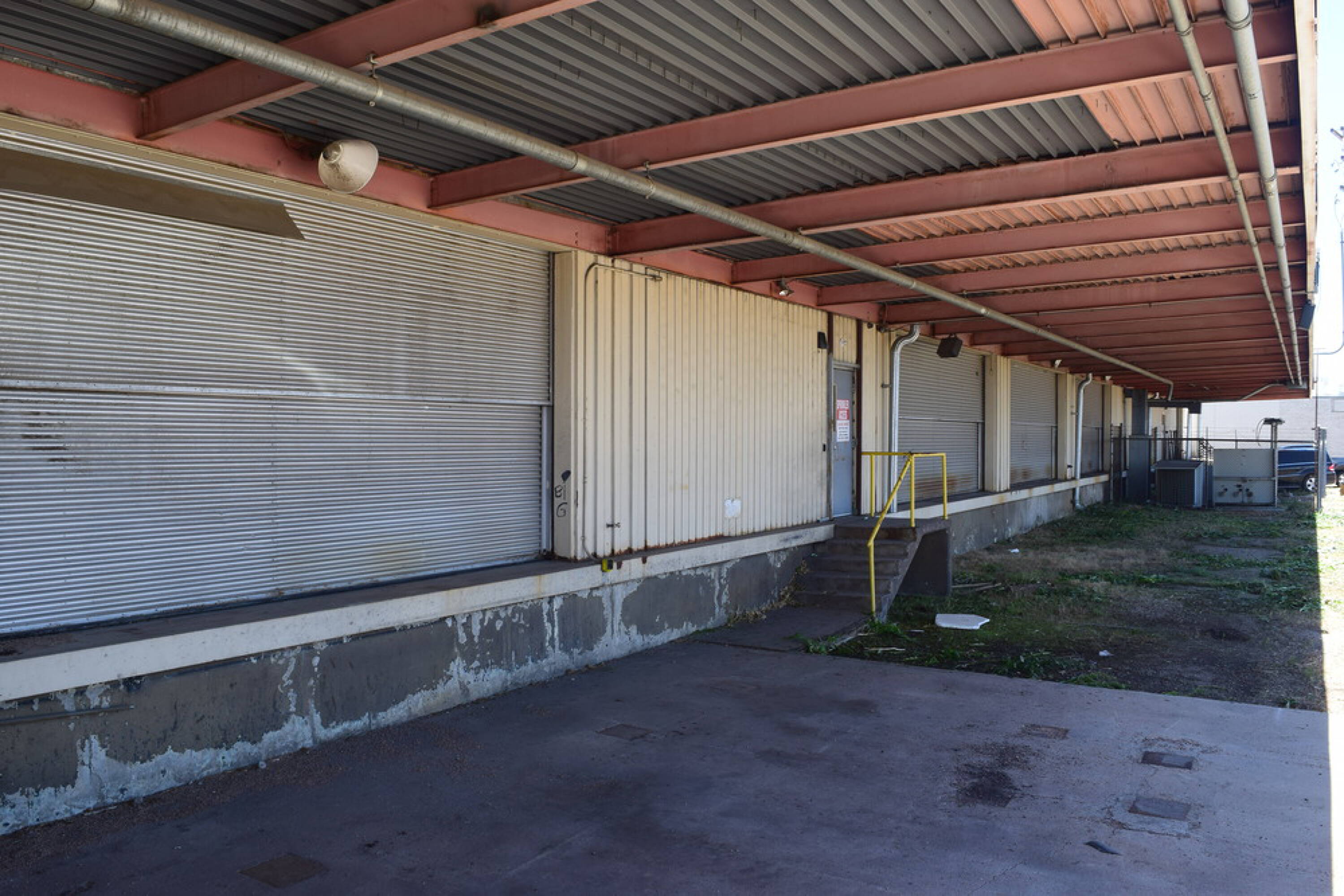 5200 Smith Rd, Denver, CO 80216 | Crexi.com