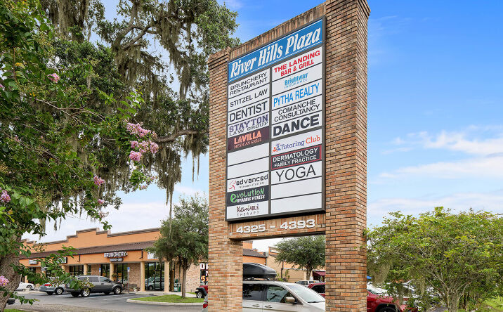 Lease Commercial Real Estate and Property in Valrico, FL | Crexi.com