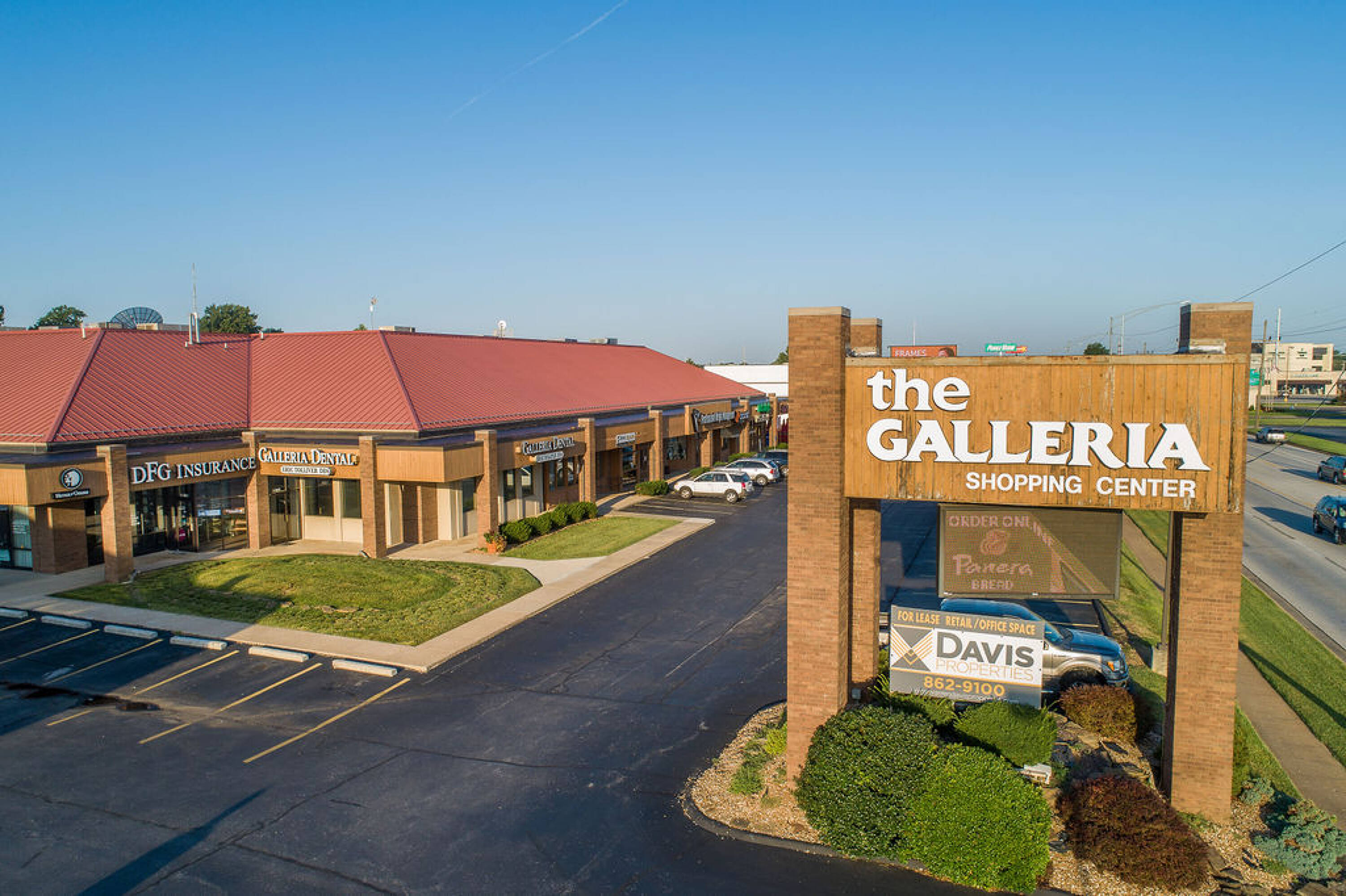 1550 E Battlefield Rd, Springfield, MO 65804 | Crexi.com