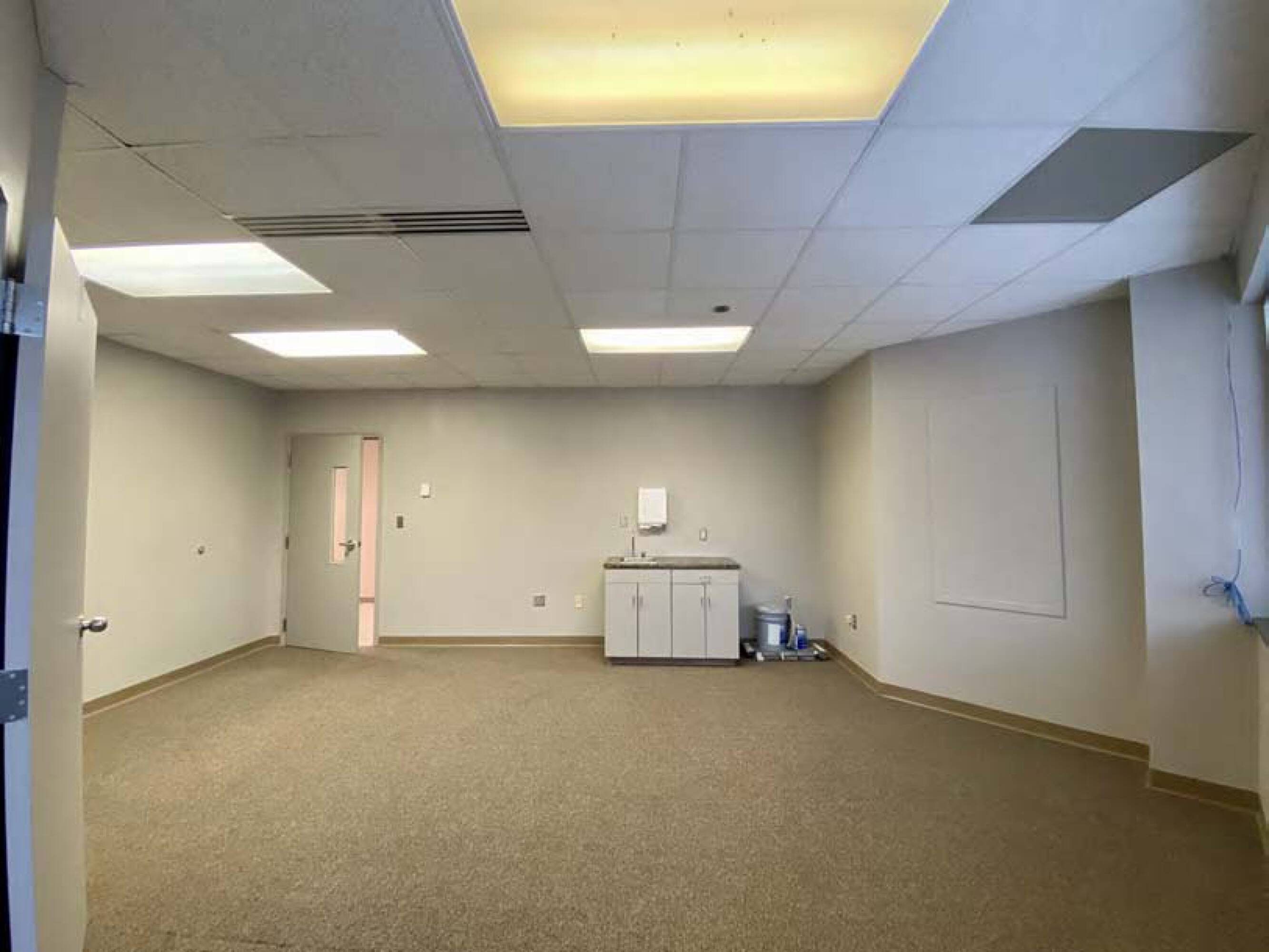 1801 W Norton Rd, Springfield, MO 65803 | Crexi.com